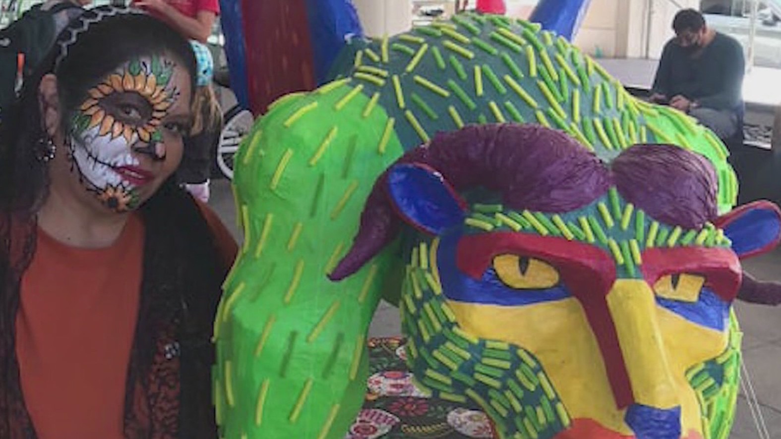 El negocio de piñatas que forjó el patrimonio de una familia en Austin ...