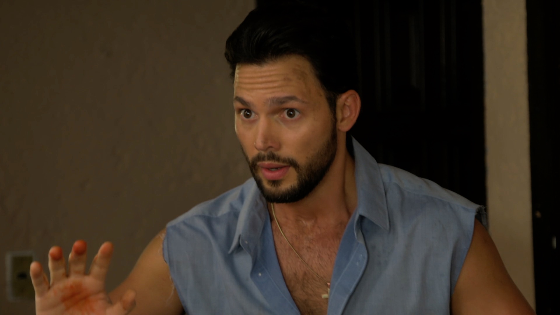 ¡José Emilio se va de misionero y corre peligro! | Shows Vivir de Amor ...