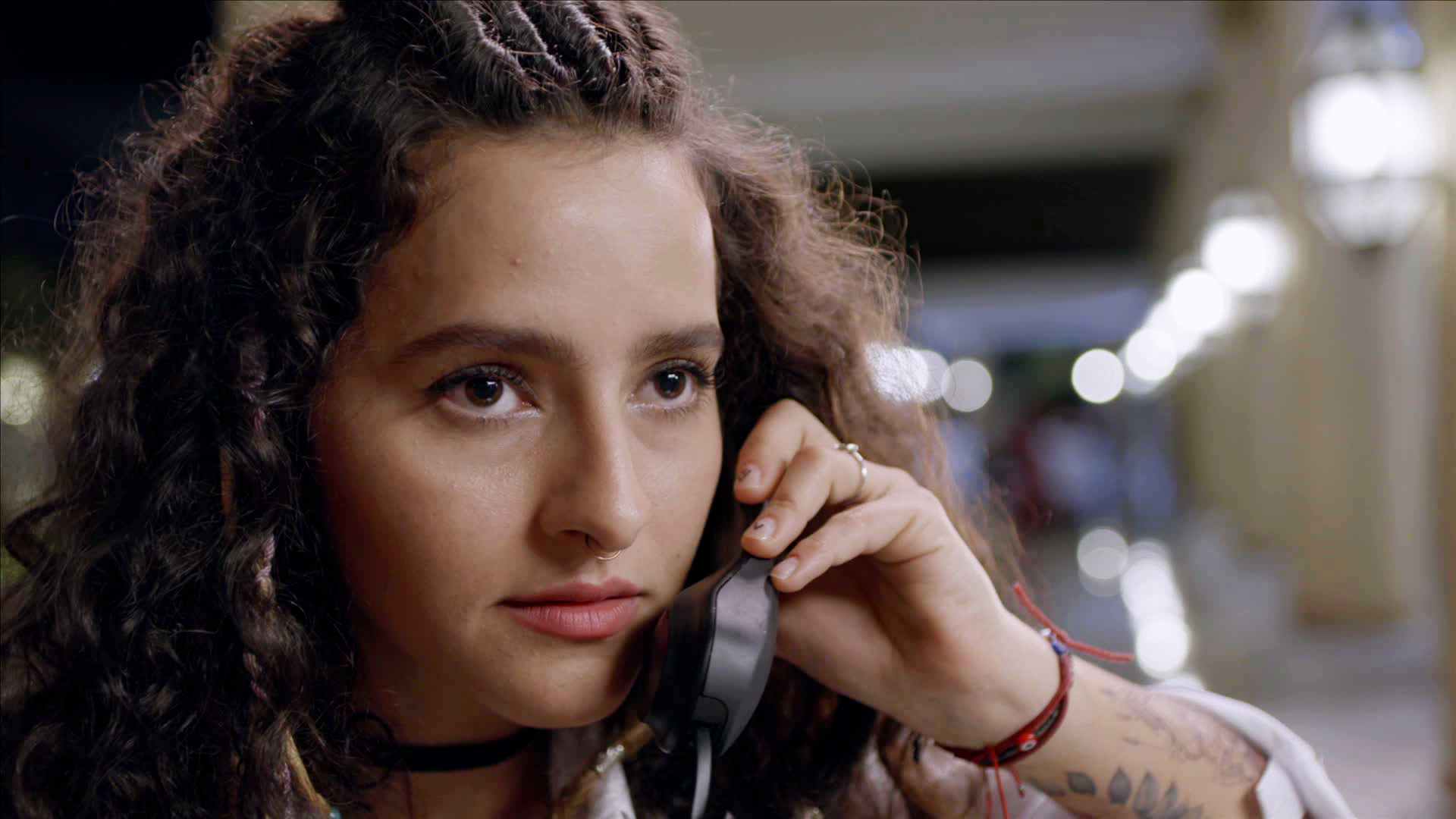 Roberta advierte a Luisa sobre Zaid | Shows Marea de Pasiones | Las ...