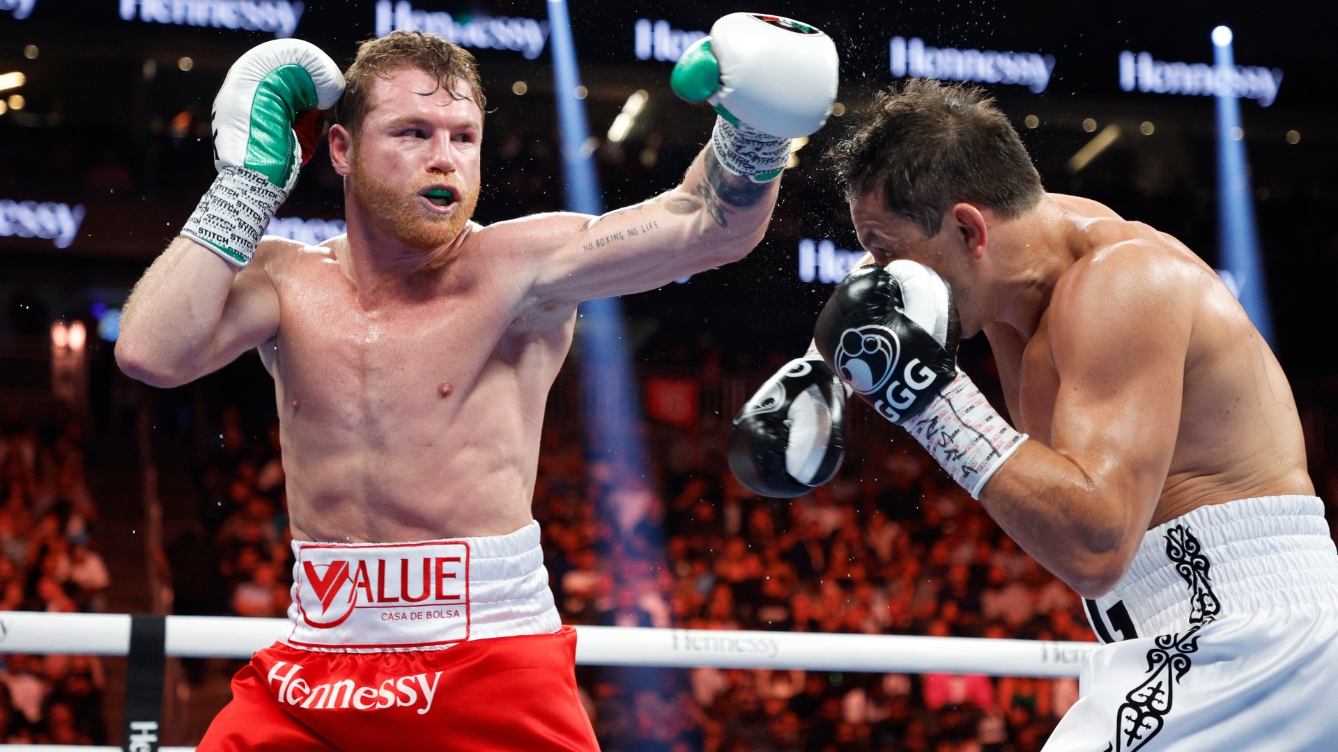Oscar de la Hoya revela porqué Canelo nunca peleará con David Benavidez ...