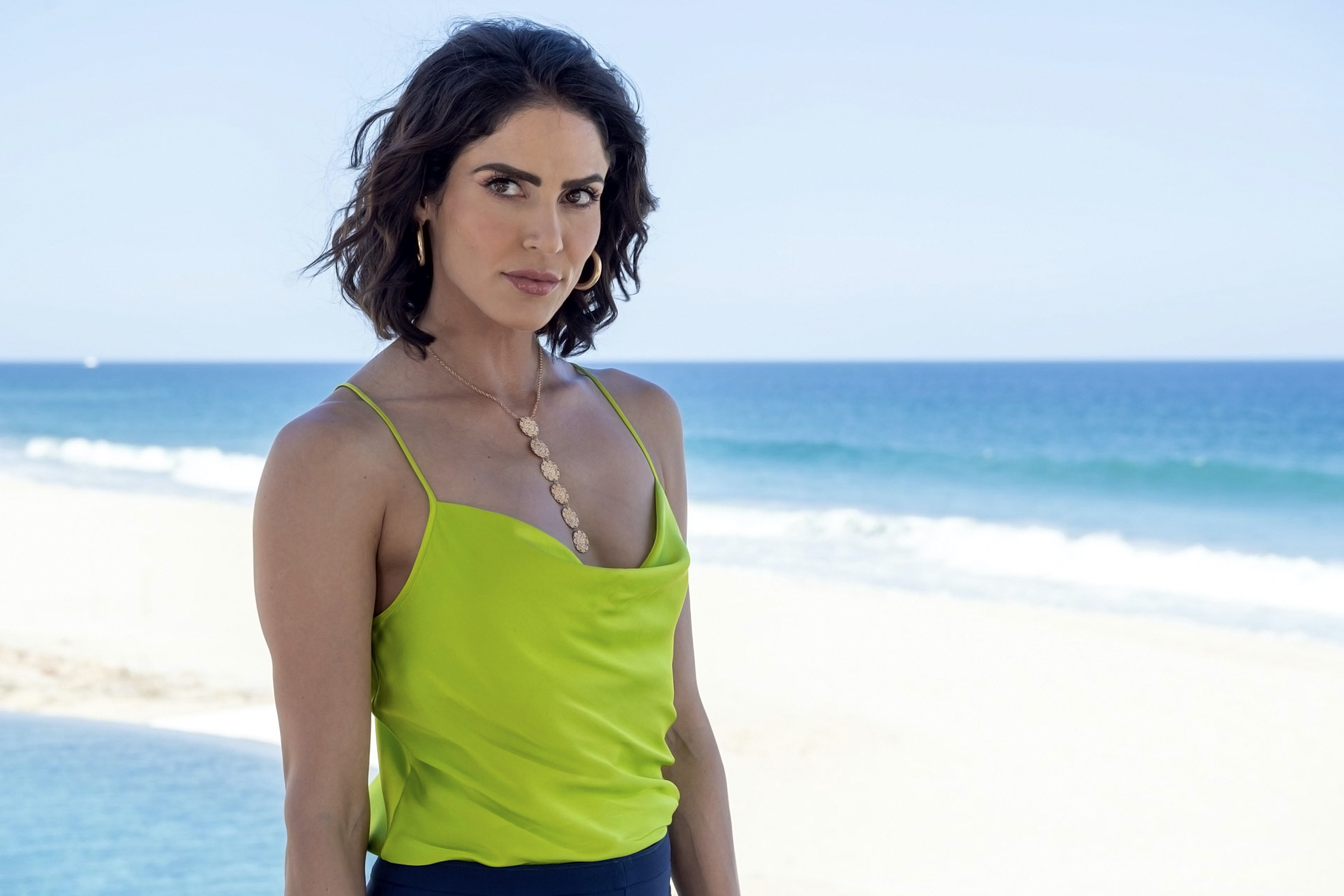 Eva Cedeño, actriz de Cabo, muestra en fotos a su hermana y parecen ...