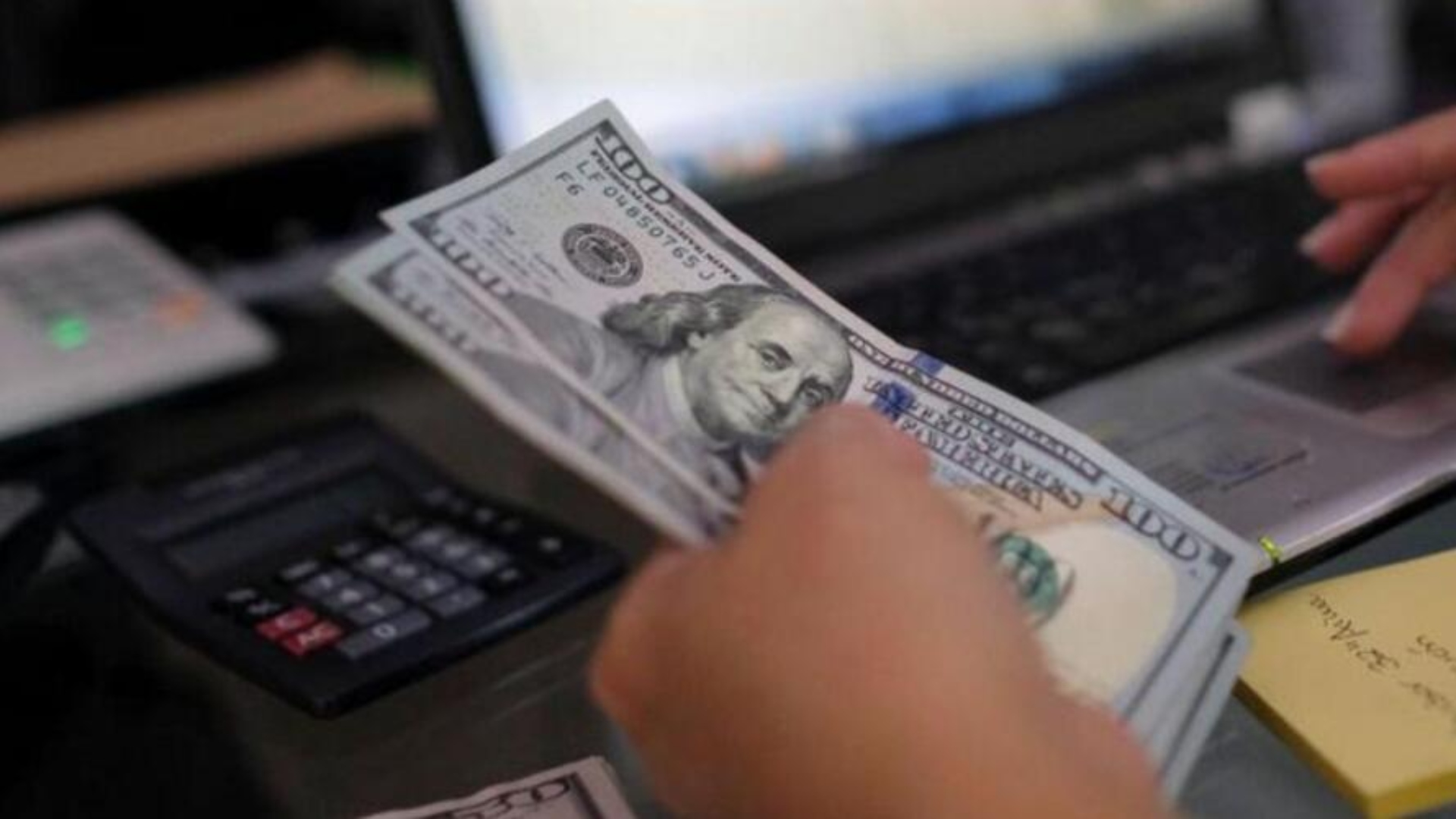 Claves para obtener un crédito tributario y reducir tus impuestos | Video | Univision Washington ...