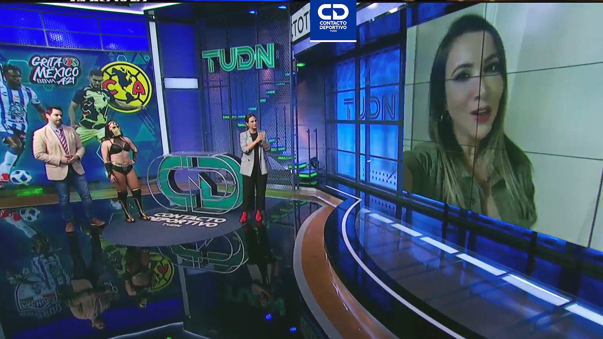 Reyna Isis retó a un combate a Mariazel en pleno estudio de TUDN | TUDN ...