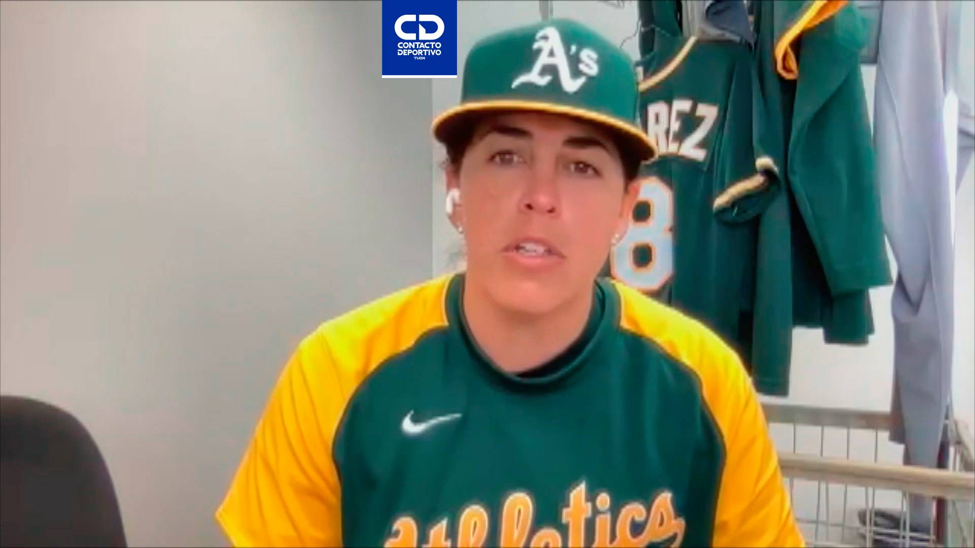 Ella es Verónica Álvarez, la primera mujer entrenadora en MLB ...