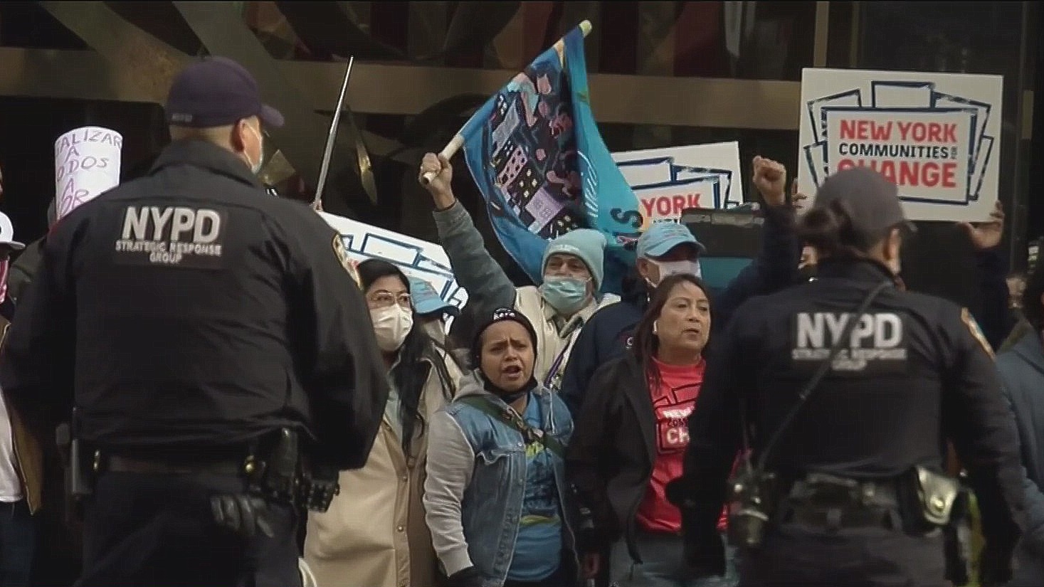 Activistas e inmigrantes protestan en 11 ciudades pidiendo la ...