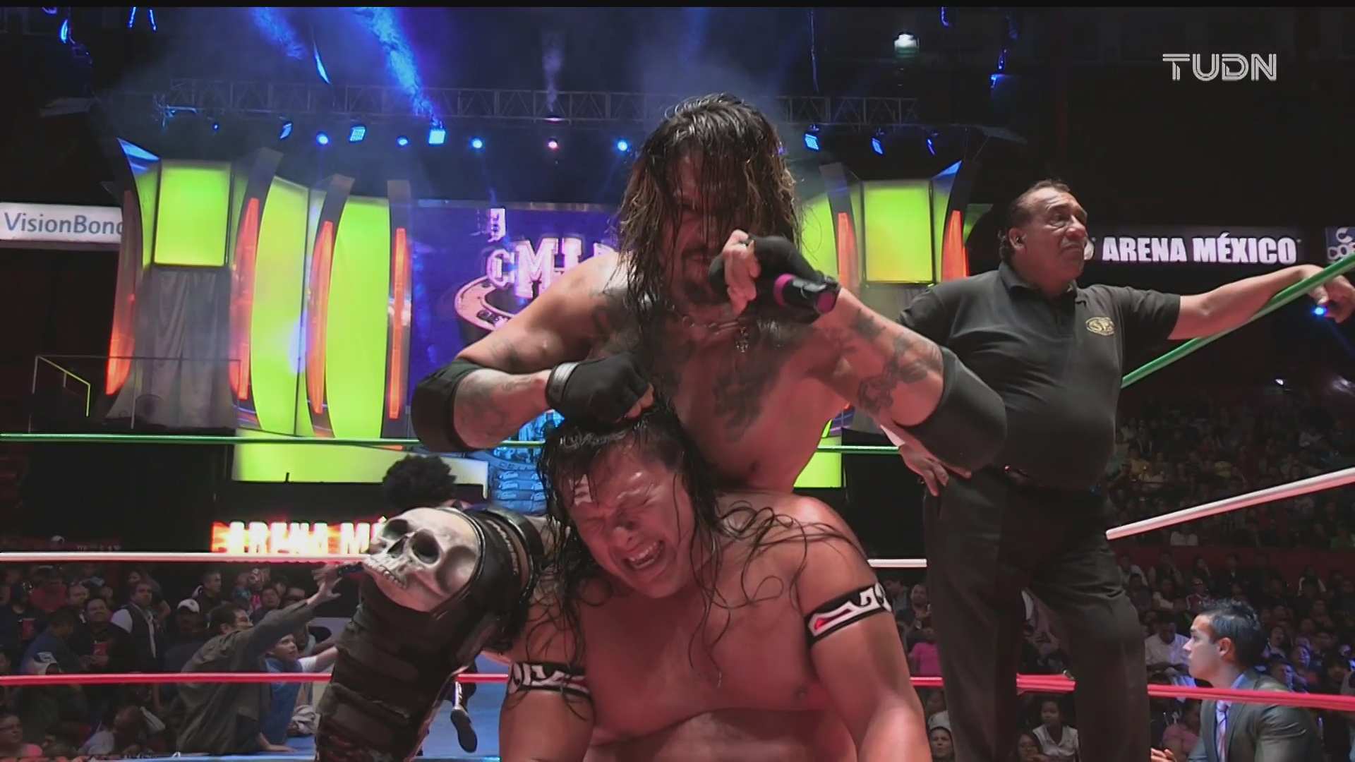 CMLL Retro | ¿Cómo nació la rivalidad Ciber vs Último Guerrero? | TUDN ...