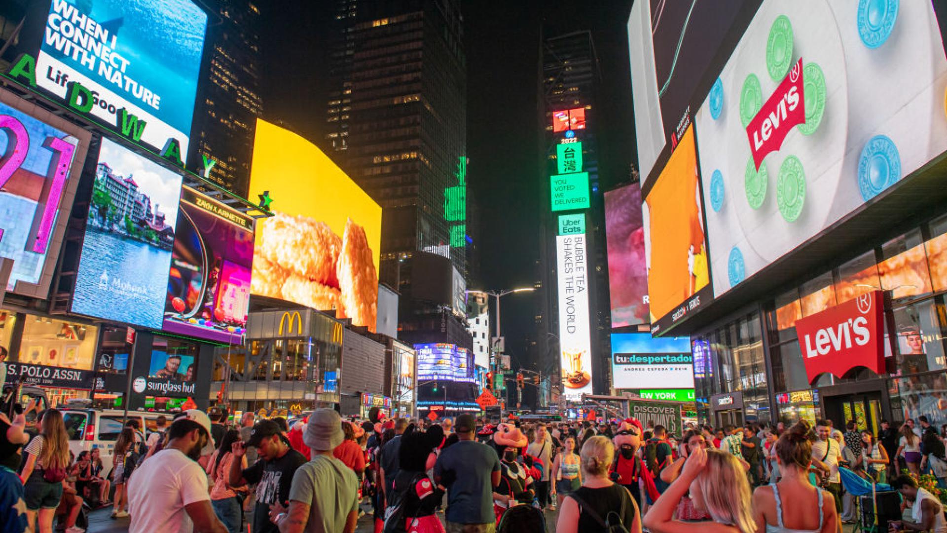 Comunidad en Nueva York, a favor de que Times Square sea una zona libre ...