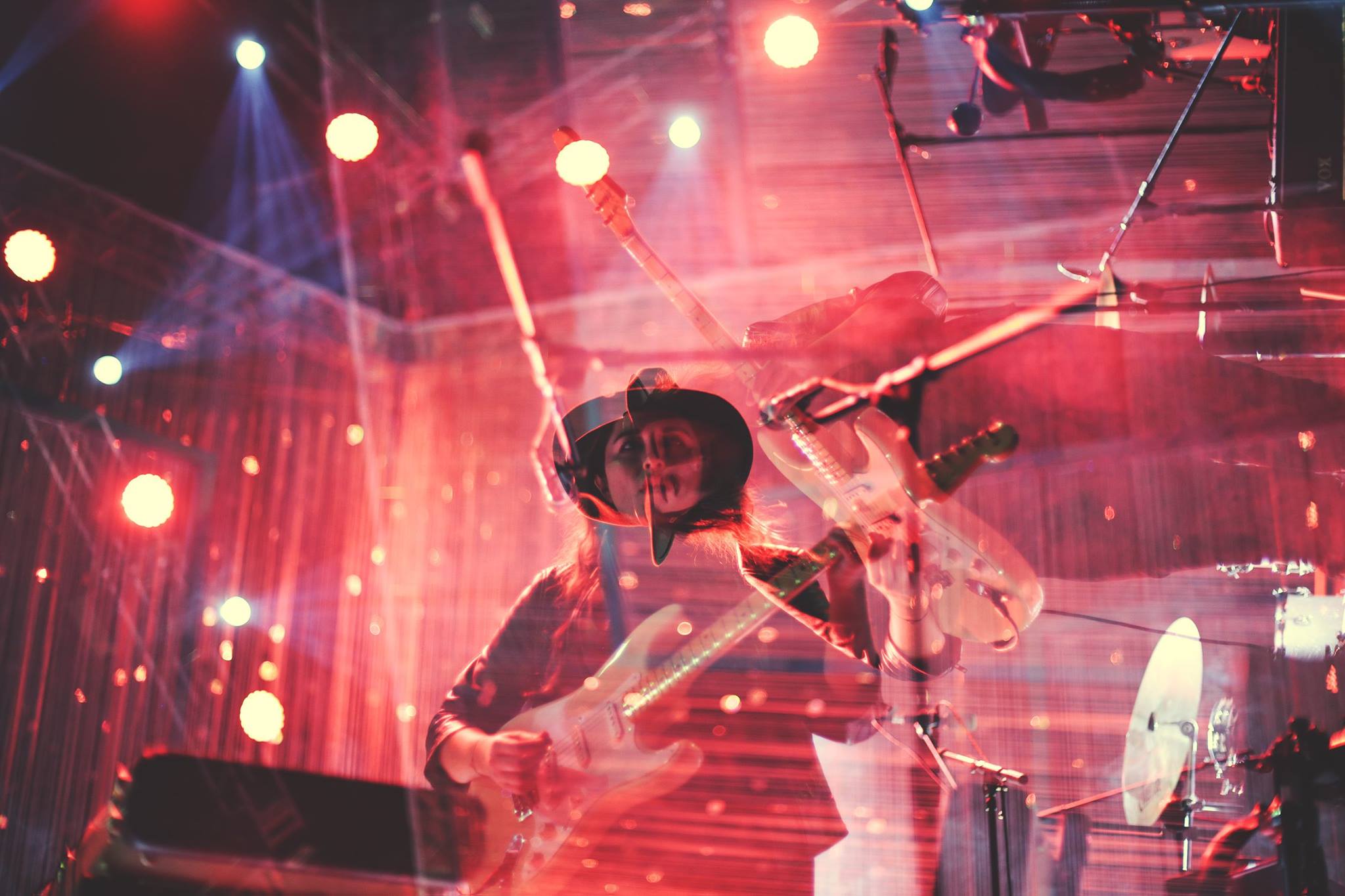 Escucha 'Dártelo' de Ruzzi, la nueva promesa de la escena indie en ...