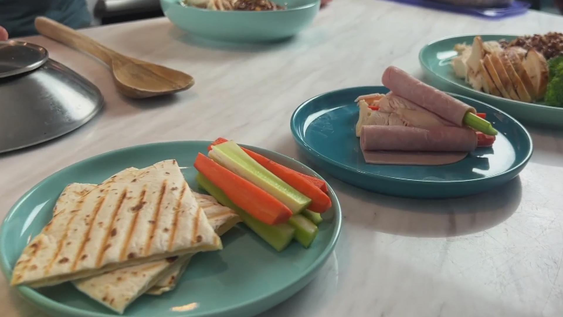 Cómo iniciar el 2023 con una buena y saludable alimentación | Video ...