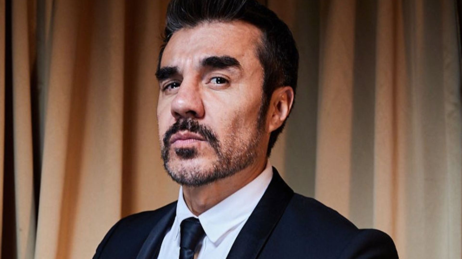 Adrian Uribe confiesa que en un inicio 'perdió el piso' por su fama ...