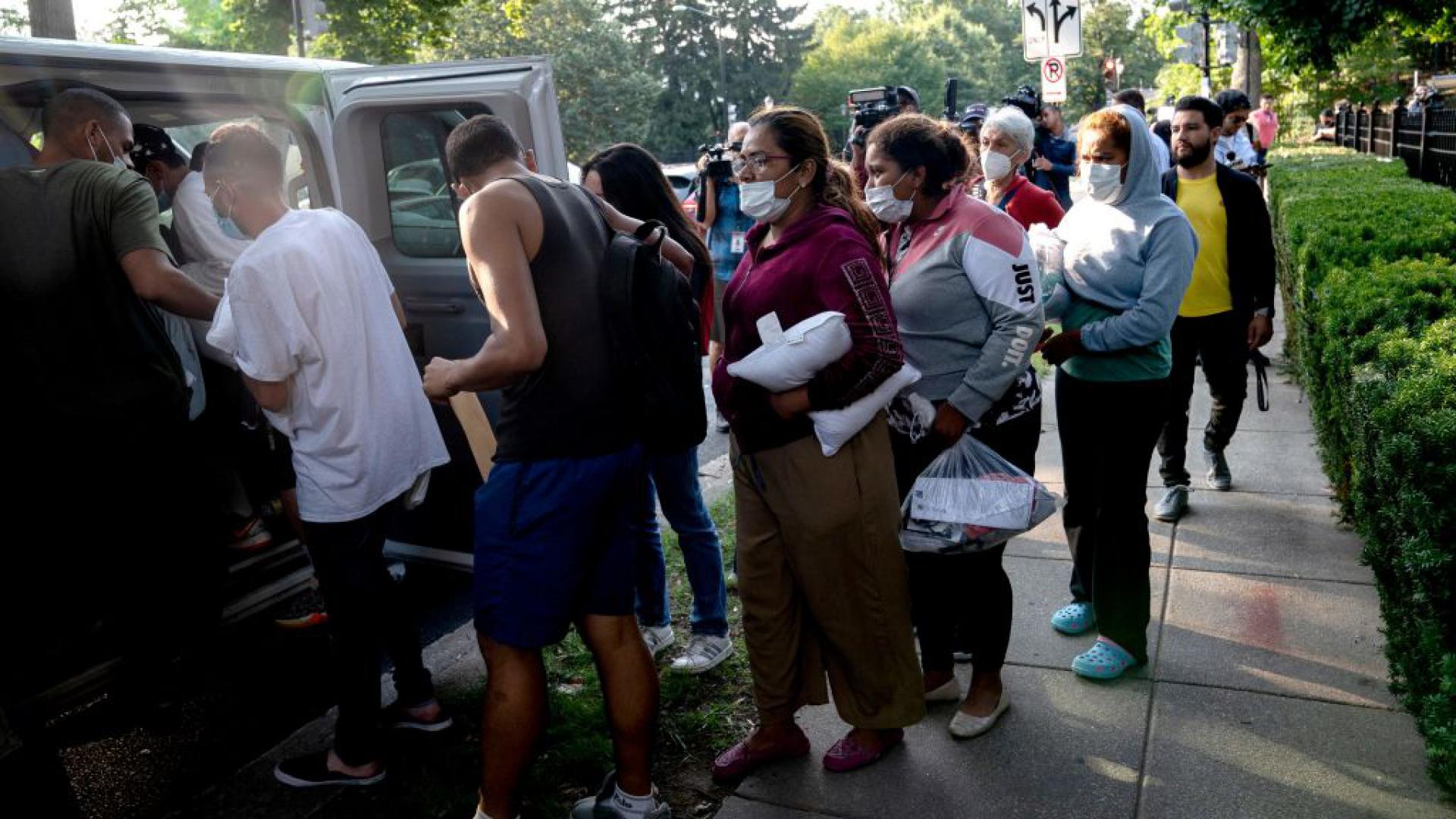 ¿Cuáles son los riesgos para los inmigrantes expulsados a otros estados ...