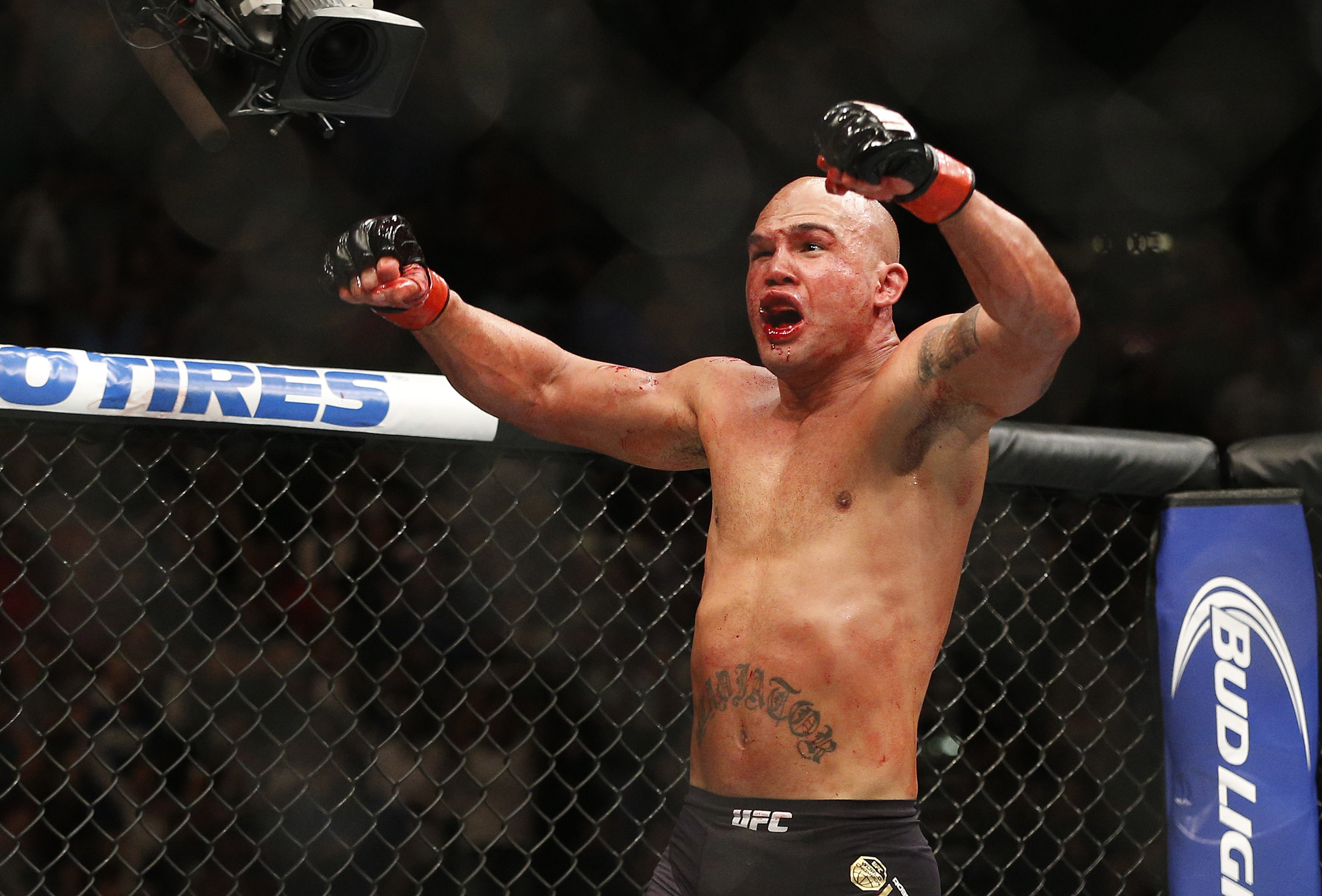 Robbie Lawler defenderá el título welter ante Carlos Condit en UFC 193 ...