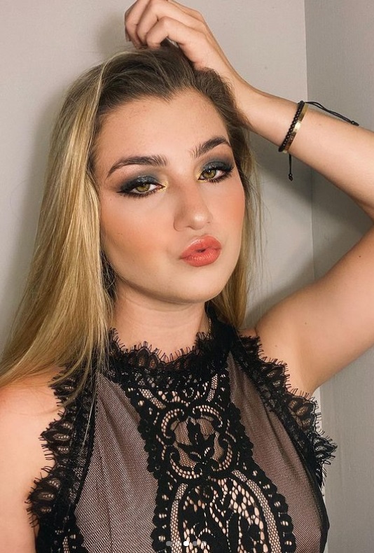 Alicia Vida's Instagram, Twitter & Facebook on IDCrawl