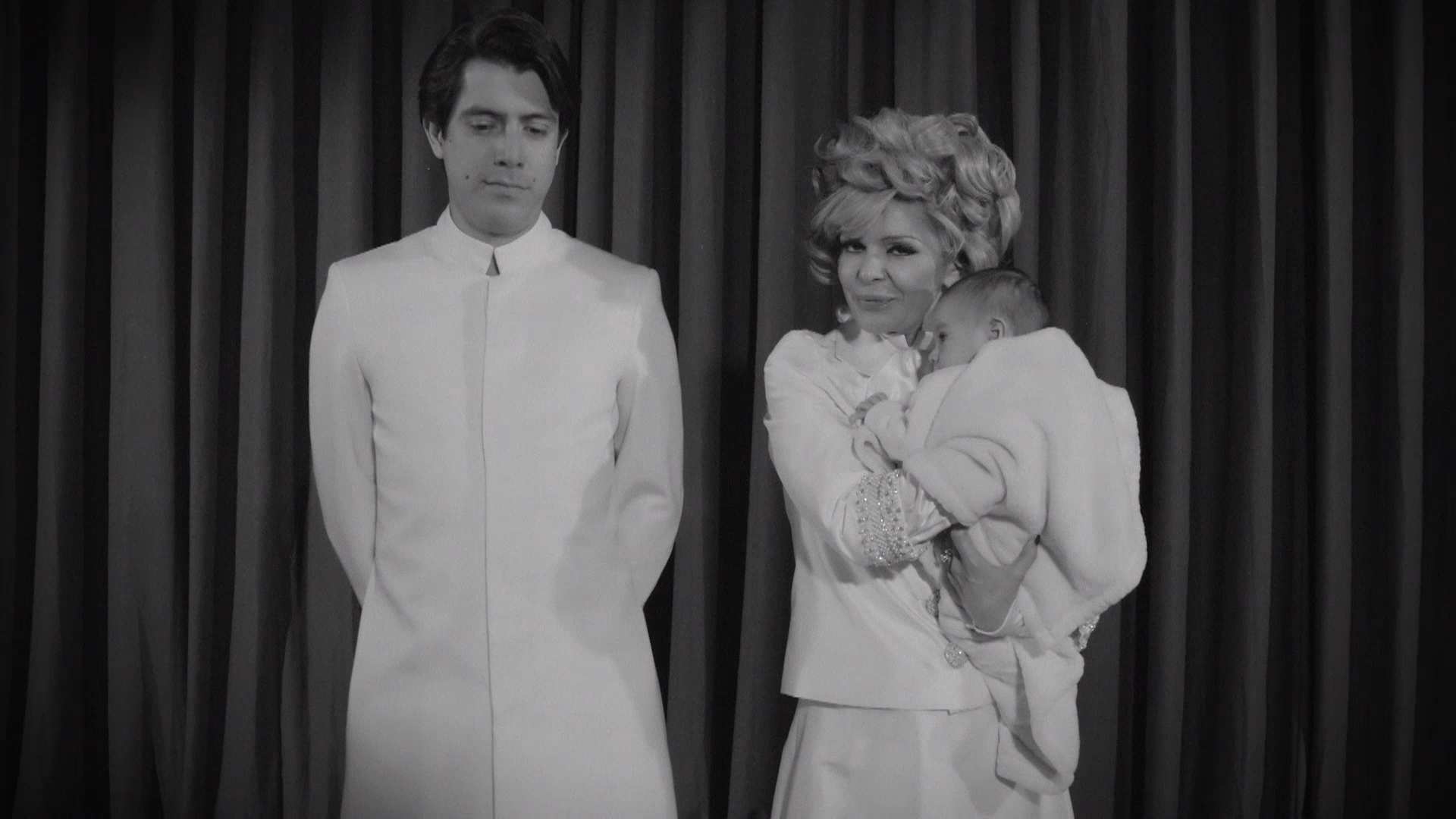 Silvia presenta a Alondra Román | Shows Silvia Frente a ti | Las Estrellas