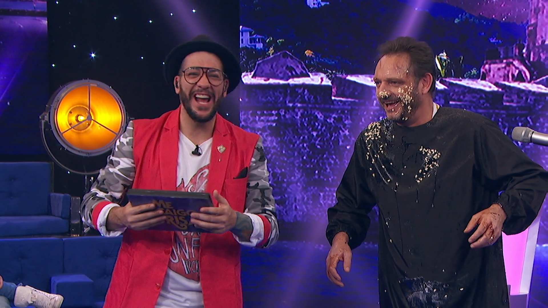 Fastlicht, Yurem y Mariana se aplican una extraña mascarilla en ‘Manos ...