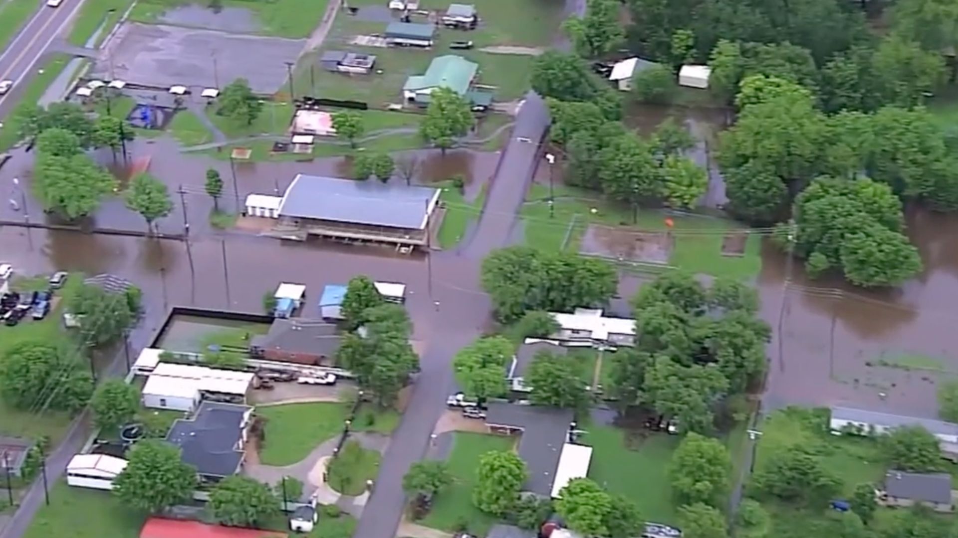Millones de personas están bajo alerta por tormentas severas en Estados ...