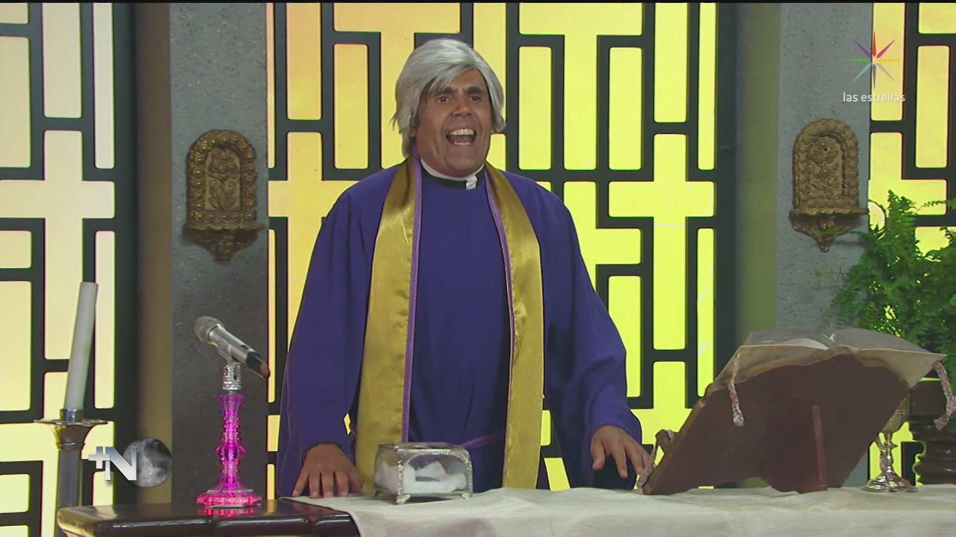 SKETCH: Bodas de platino con ‘El Padre Ramón’ | Shows Más Noche | Las ...