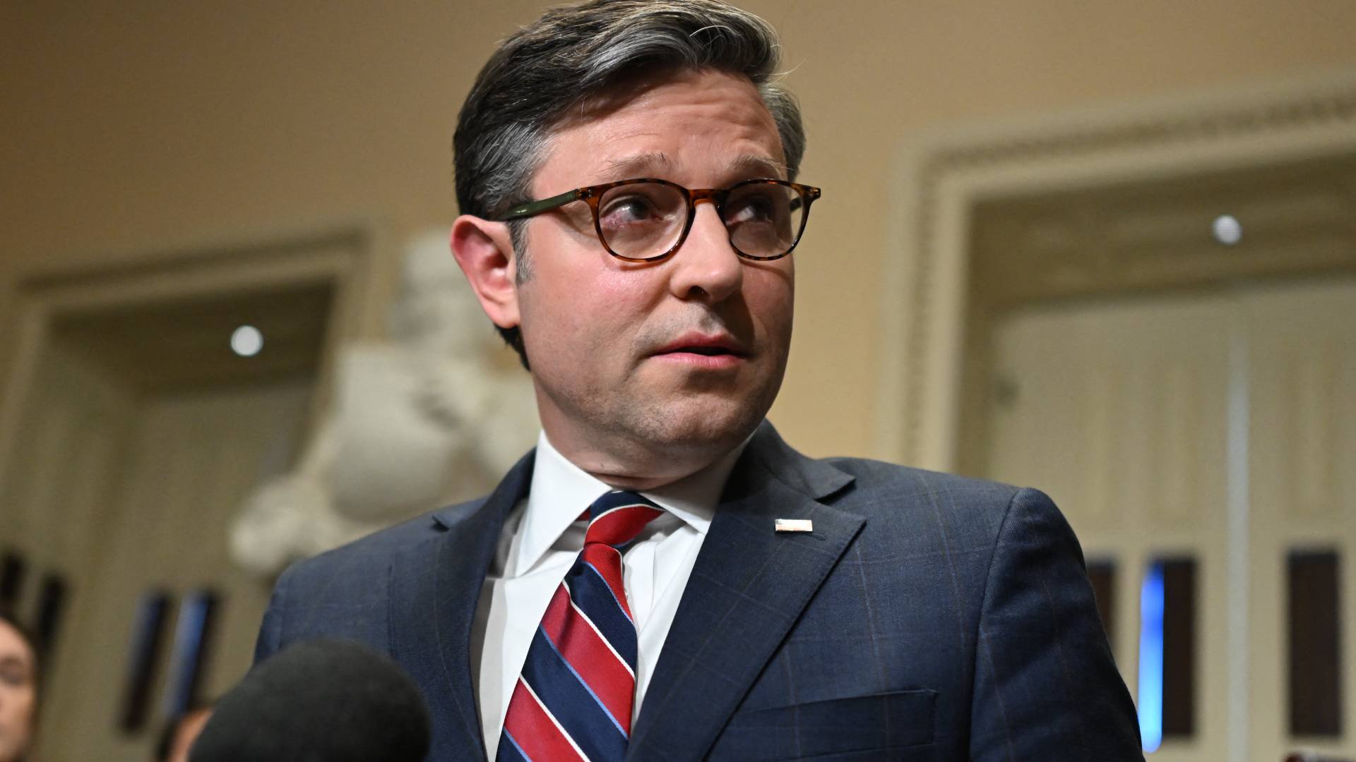 Cuál es el objetivo de Mike Johnson con su viaje a la frontera sur de ...