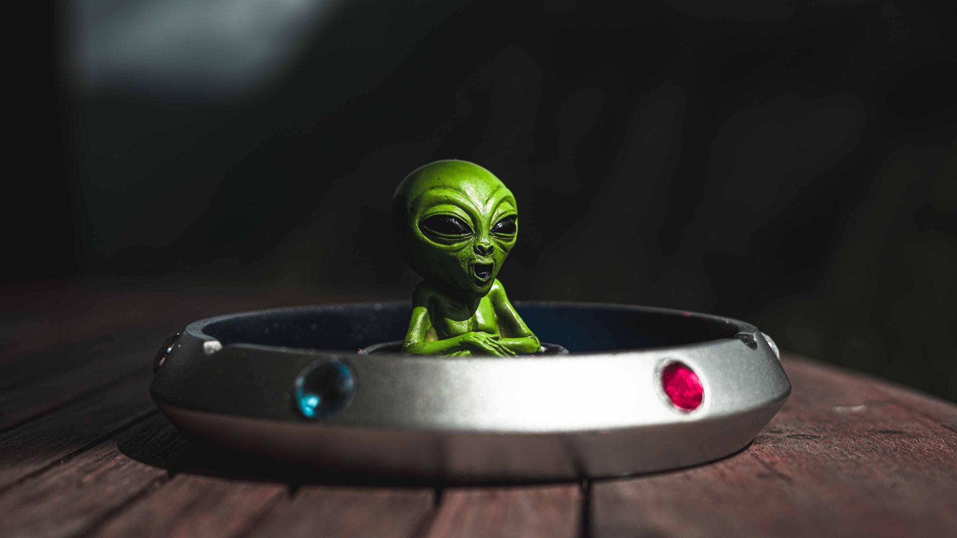 Esto Es Noticia: ¿Grabarías extraterrestres para ganar 1 millón de dólares? | Estilo de Vida ...