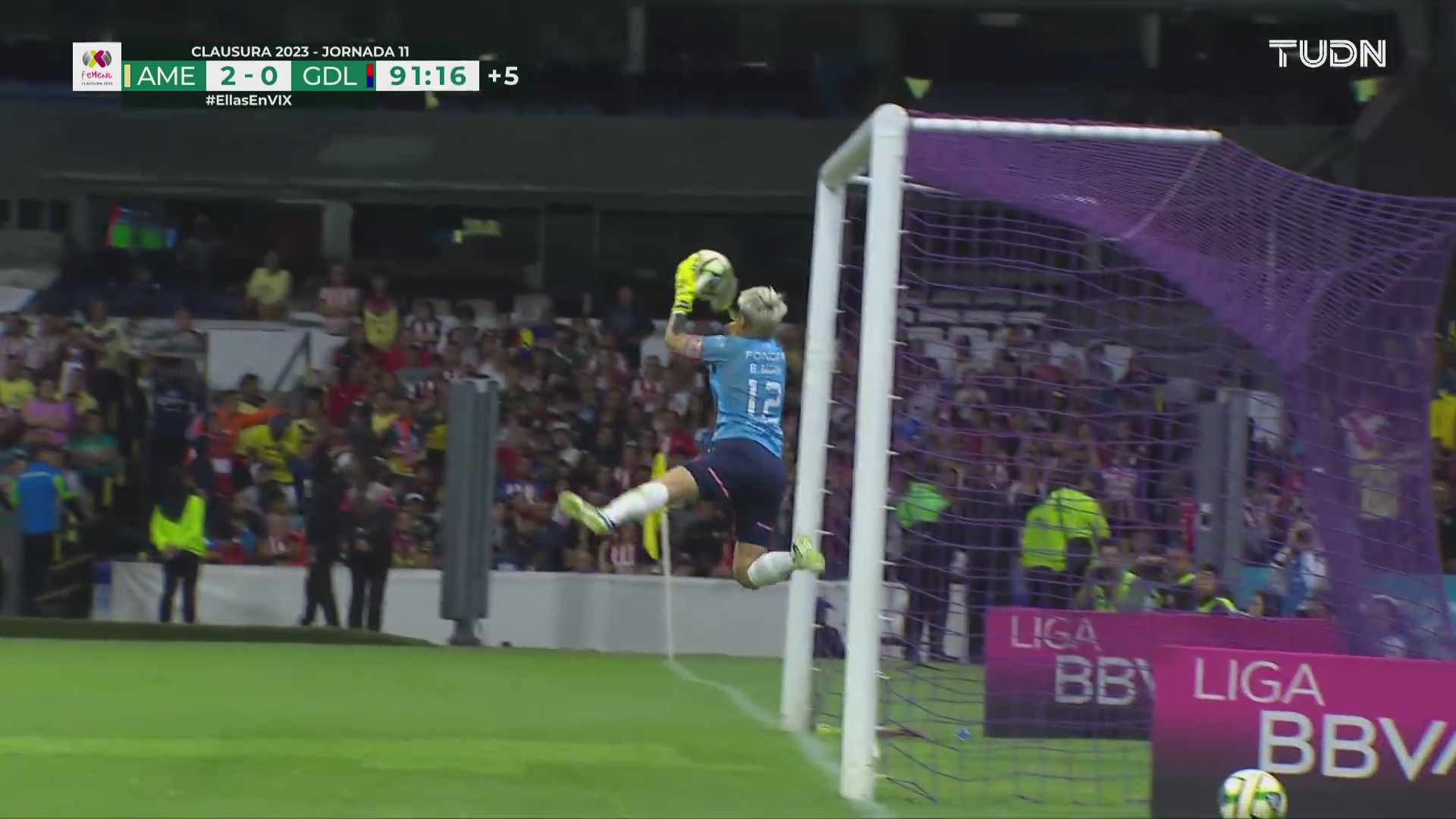 ¡Buscaba el ángulo! Blanca Félix ataja el dispar de Alison sobre la ...