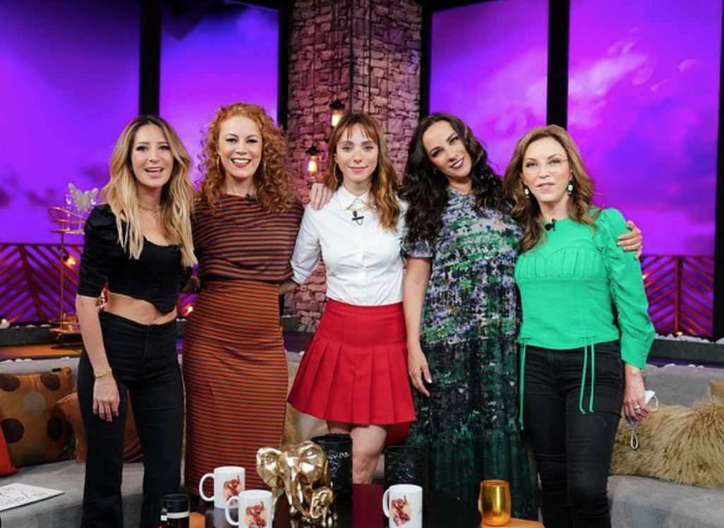 Las 'Netas’ se sinceran sobre las cirugías estéticas con Laura Flores y ...