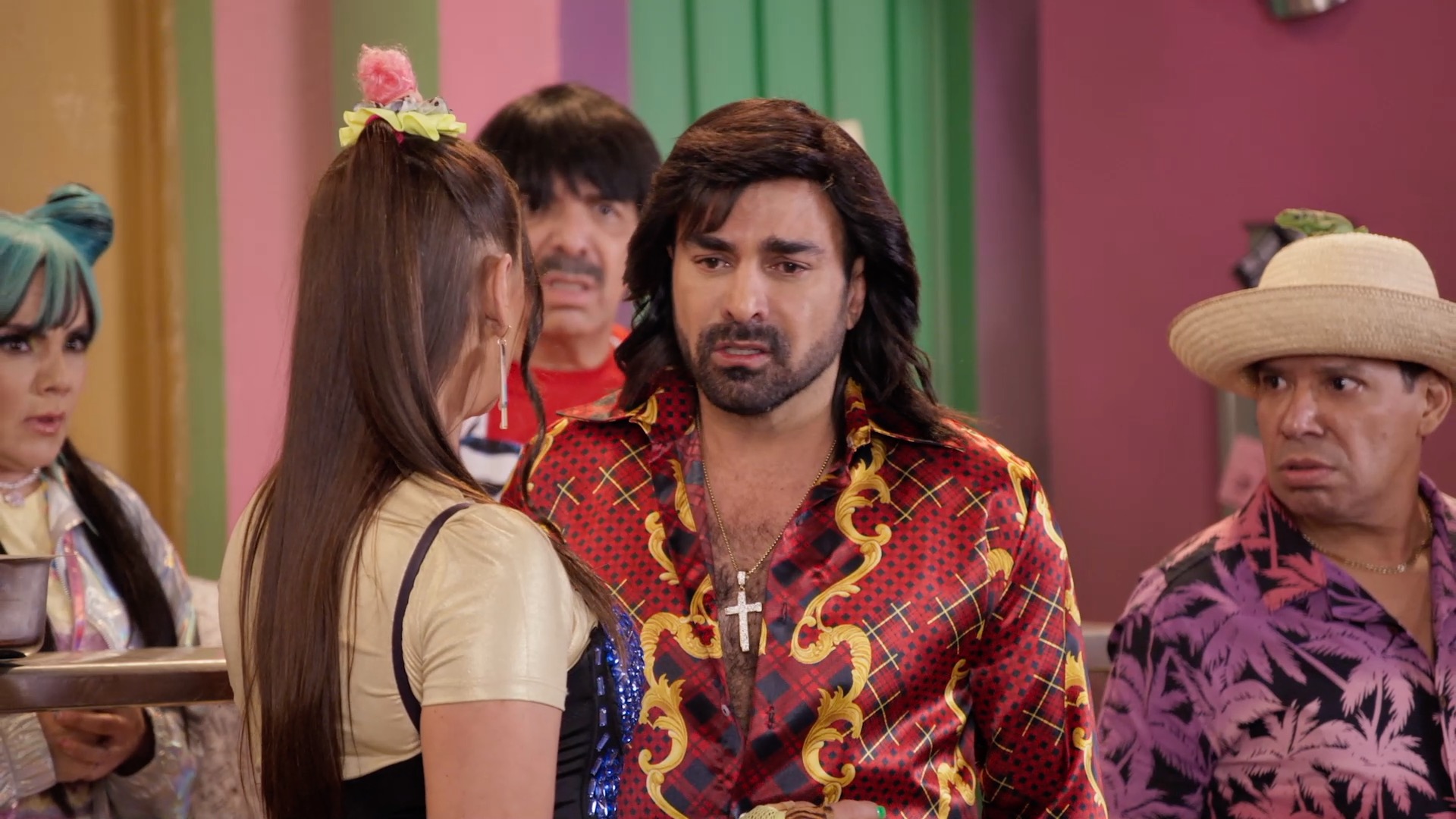 Albertano es llamado “chapulín” por andar con la exnovia del Vítor y ...