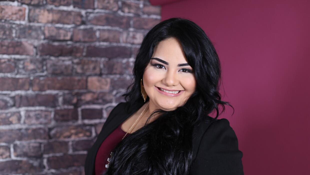 Sandra Padilla te cautivará con su talento en La Reina de la Canción ...