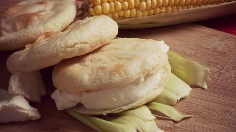 Clásicos de la comida latina: arepas, pupusas y gorditas | Delicioso ...