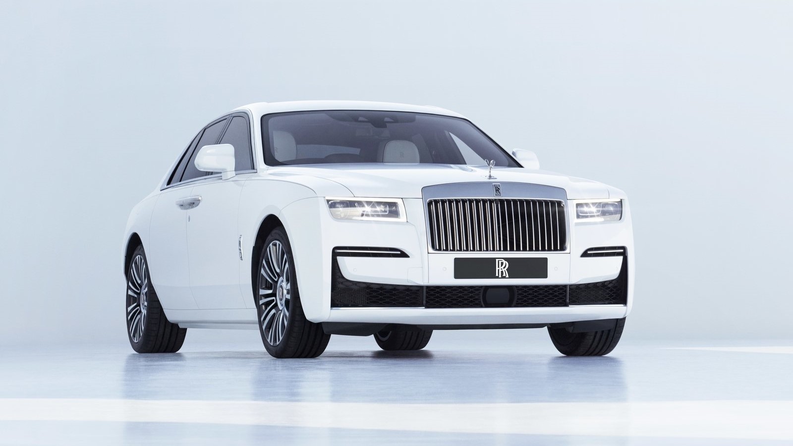 Rolls-Royce Ghost 2021, el modelo más avanzado y cómodo de la marca ...