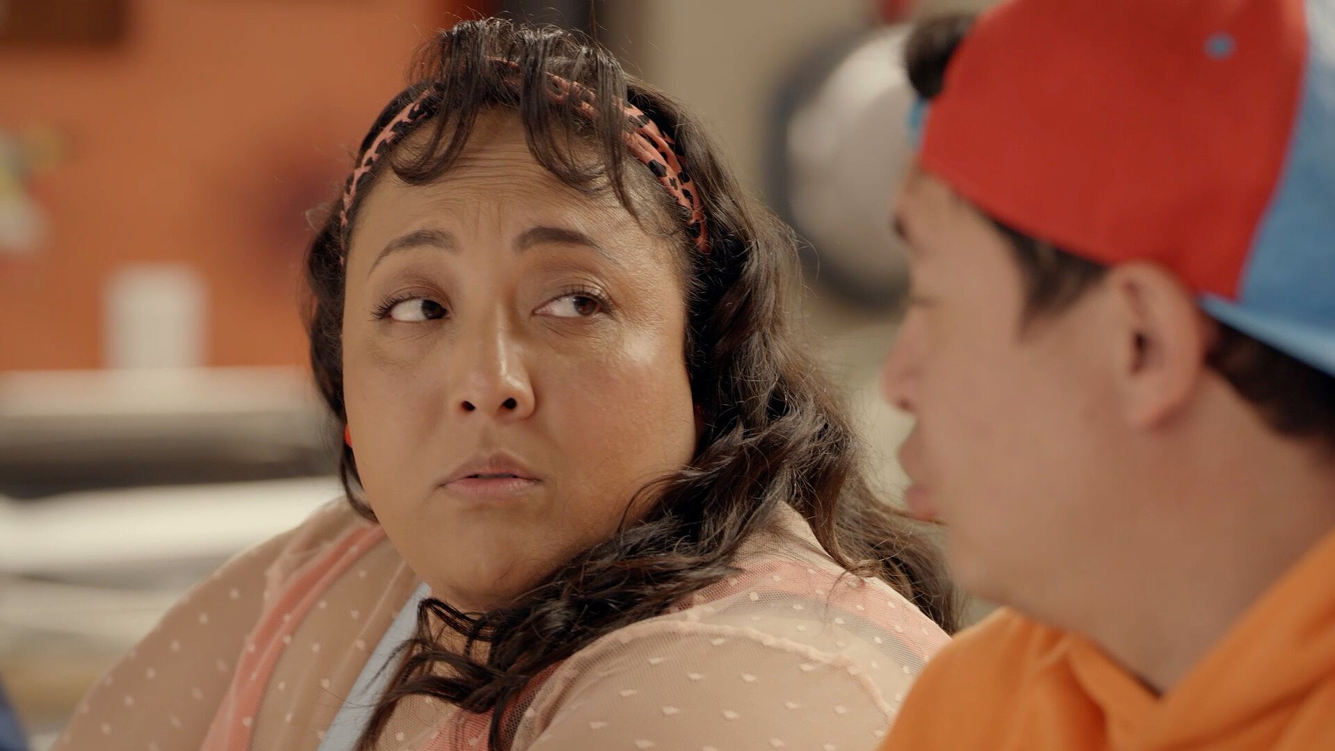 ‘40 y 20’: Toña y Brayan discuten acaloradamente frente a Paco | Shows 40 y 20 | Las Estrellas