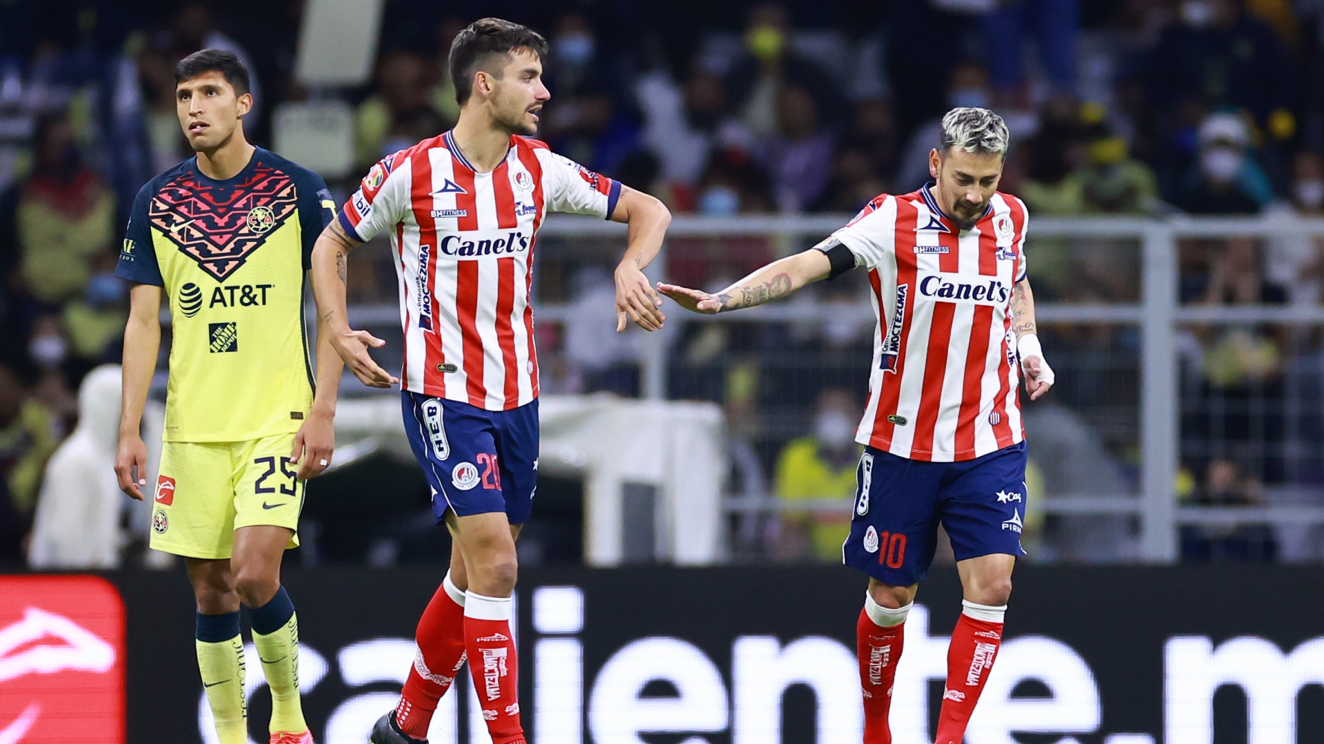 Rubens Sambueza fue ovacionado por la afición del América | TUDN Liga ...