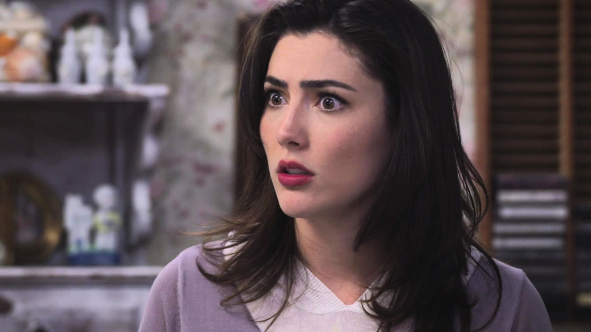 Resumen de Fugitivas capítulo 20 | Novelas Fugitivas | Univision