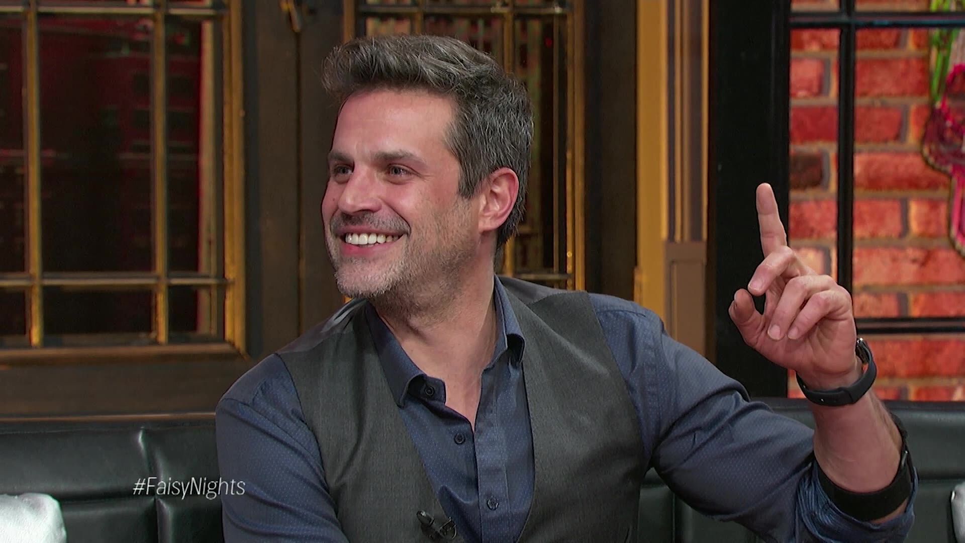 Mark Tacher cuenta en 'Faisy Nights’ cómo pasó de músico a actor ...