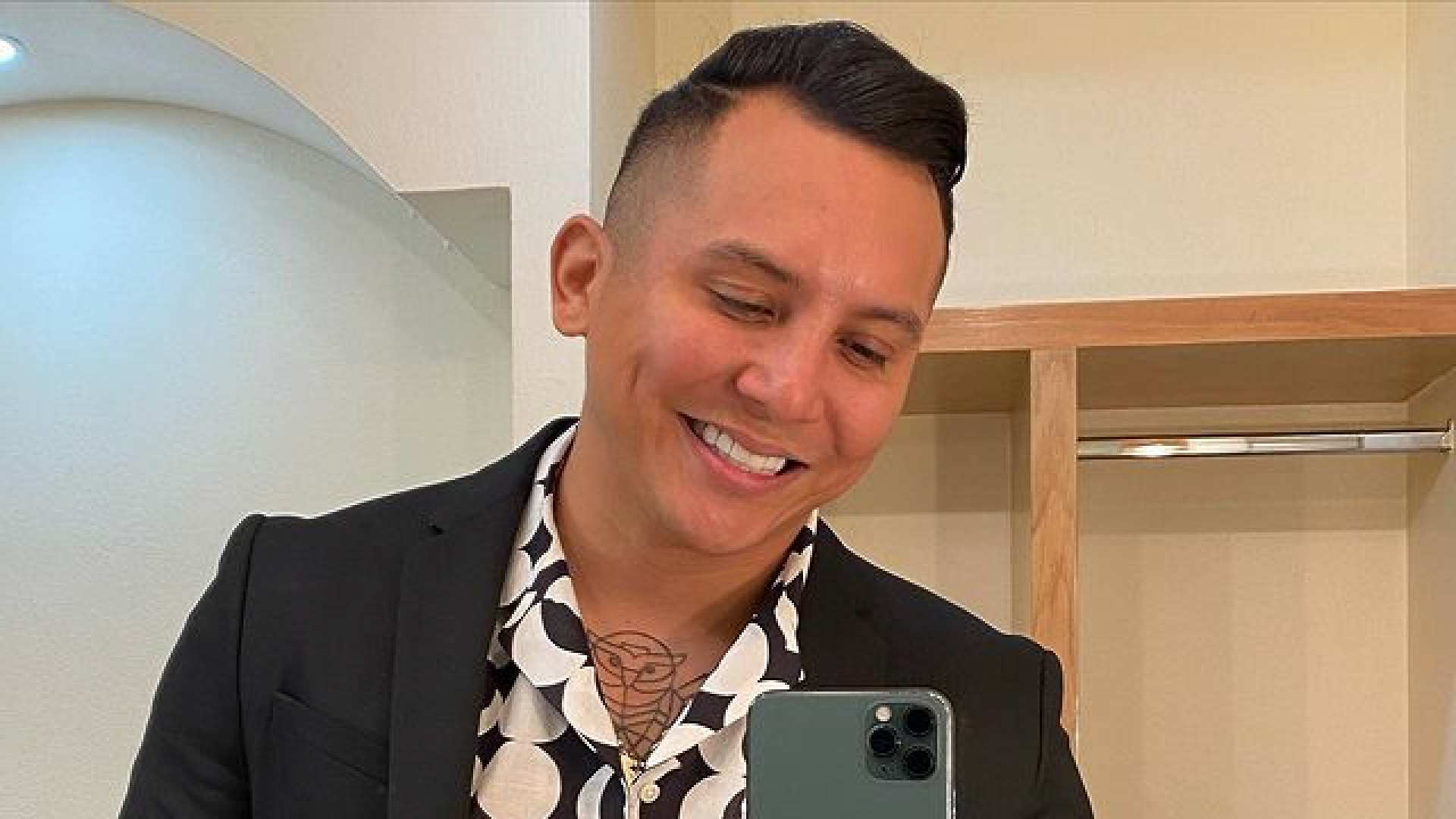 ¿Edwin Luna sea alacia el cabello?: Mira cómo se ve el cantante con una ...