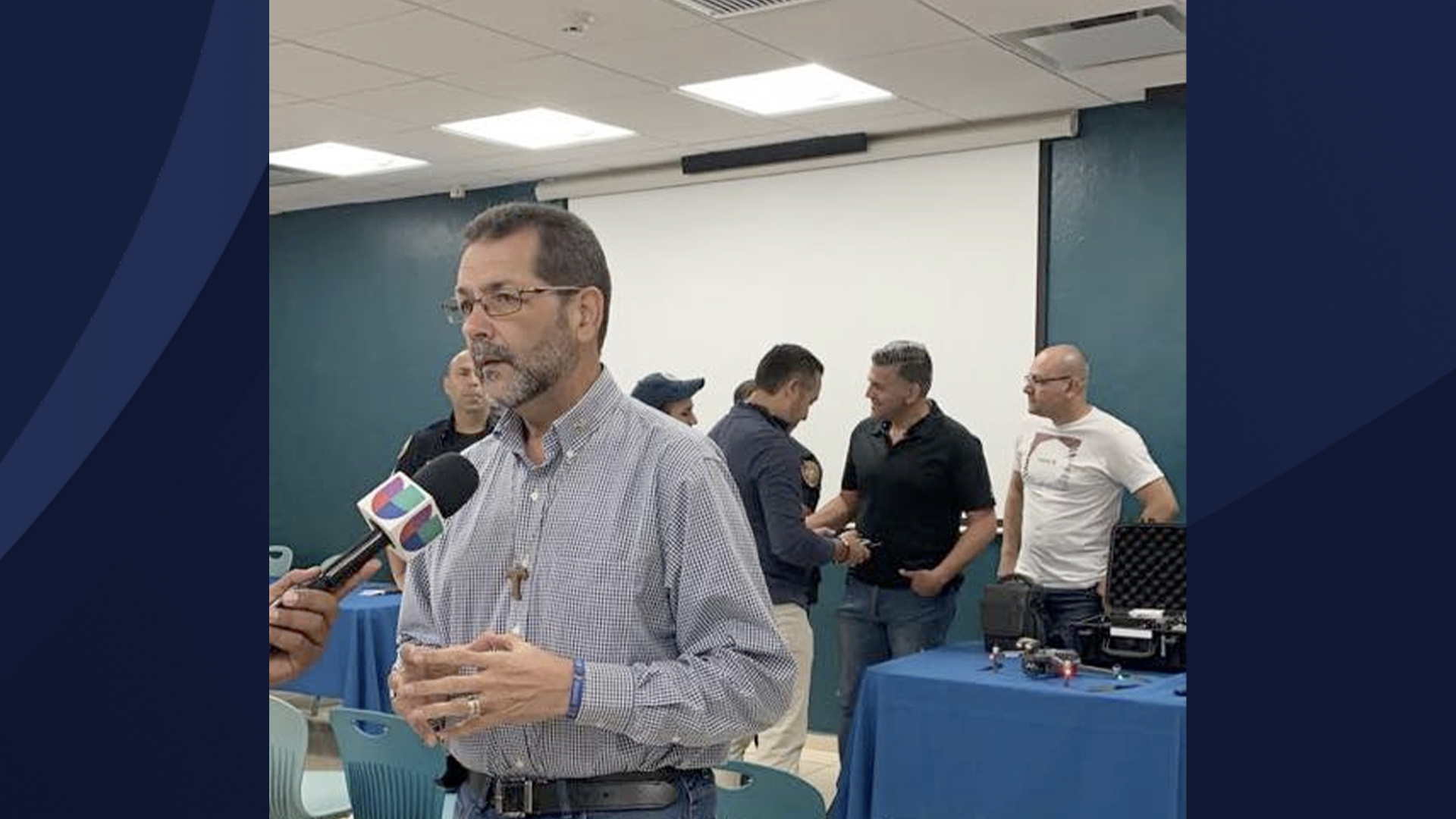 Sin localizar una excavadora, un tractor, dos guaguas escolares y 35 ...