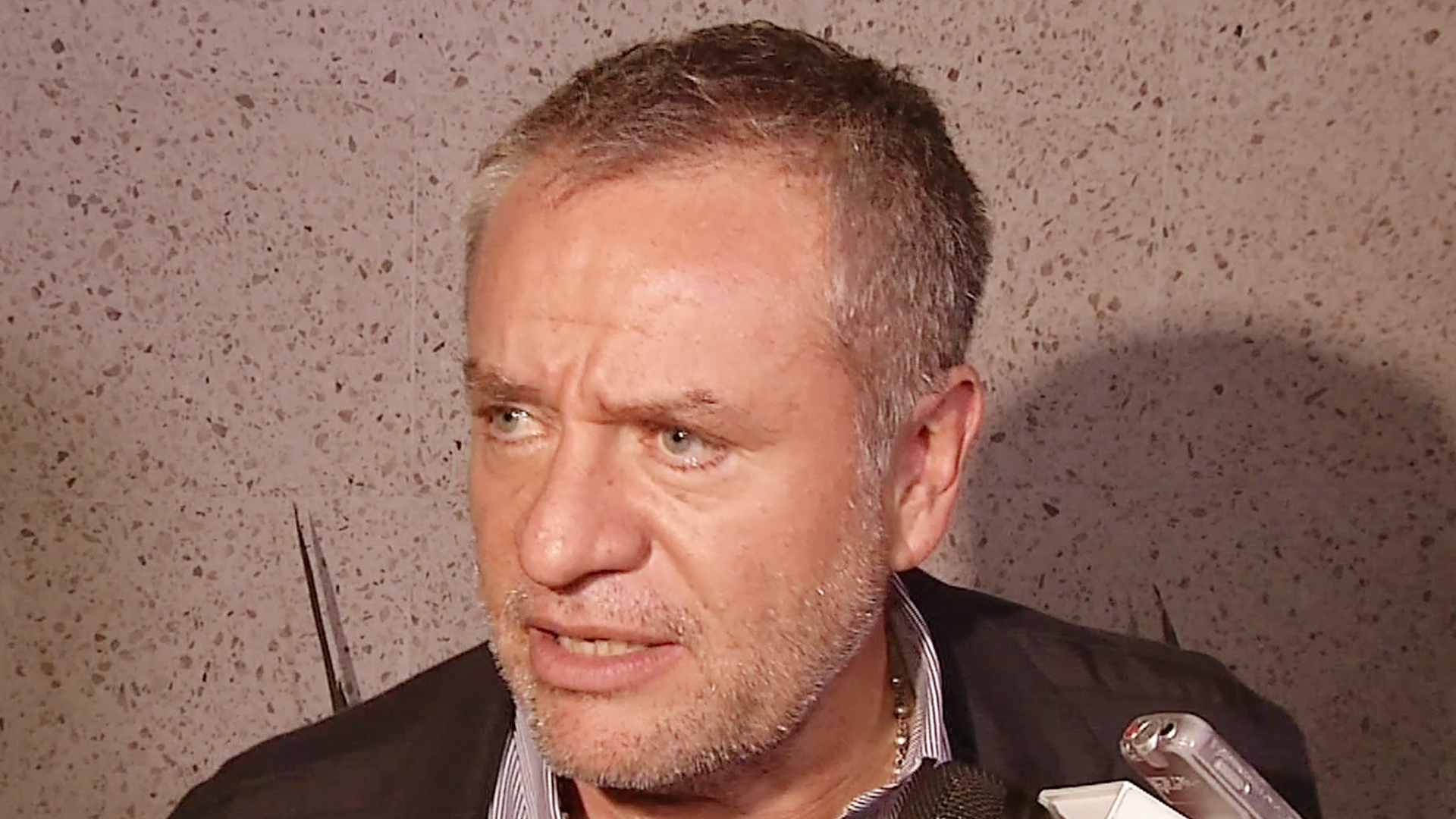 José Alberto Castro inaugura su restaurante | Shows Despierta América ...