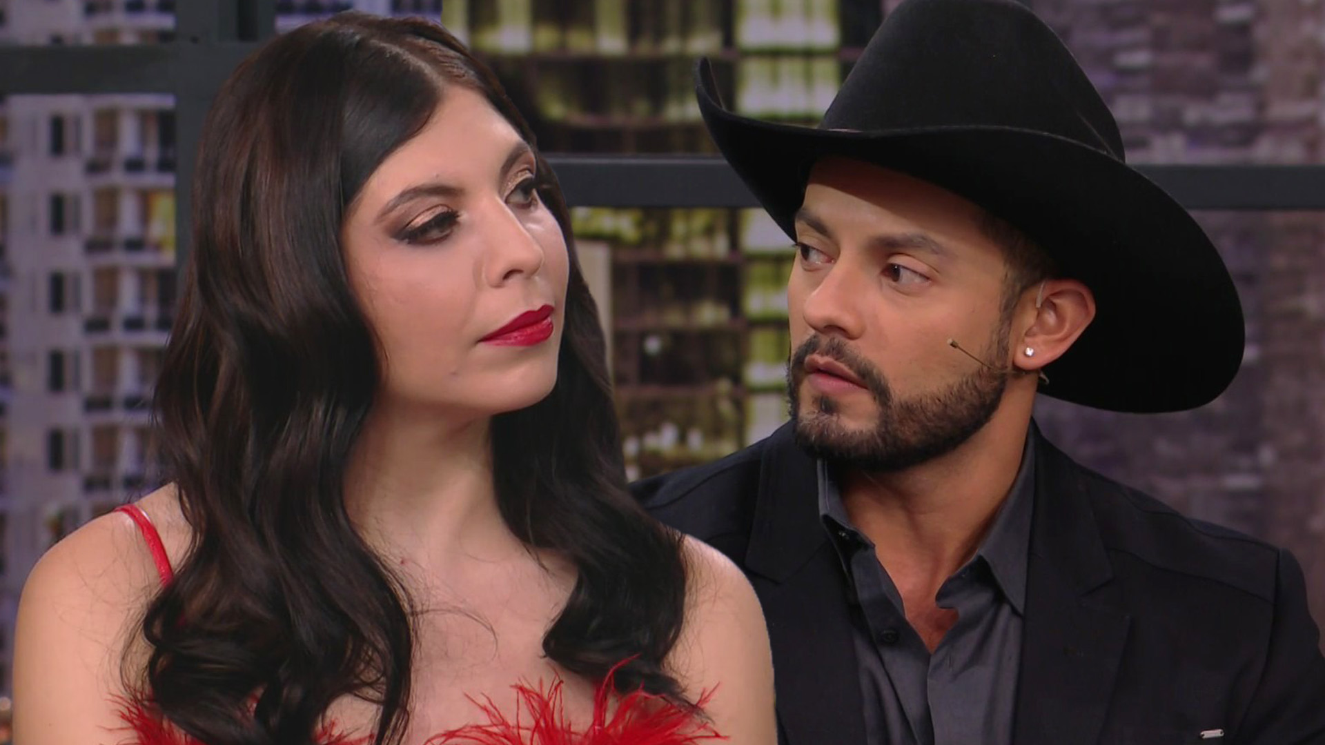 La química entre Adrián y Meli existía, pero ellos mismos explican lo ...