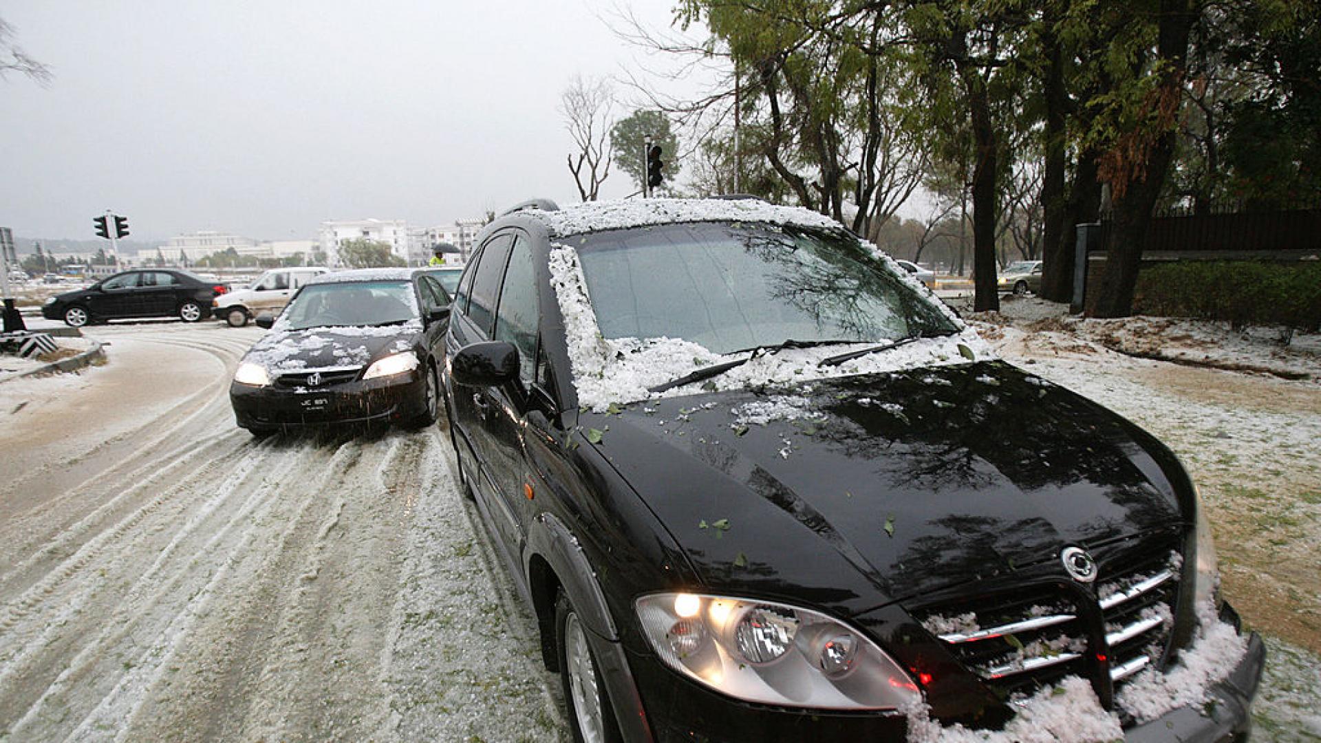 ¿Cómo proteger tu auto del granizo? Sigue estas recomendaciones | Video ...