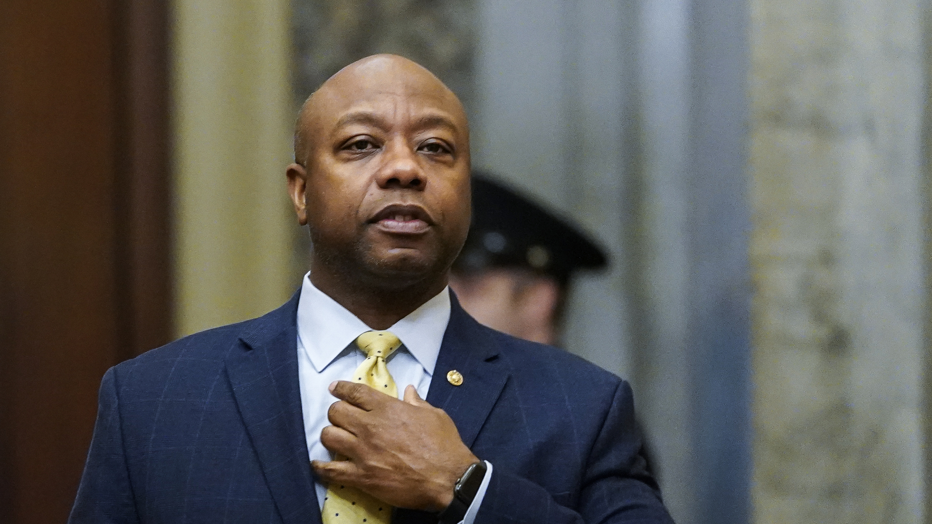 El senador Tim Scott anuncia su candidatura por la nominación ...