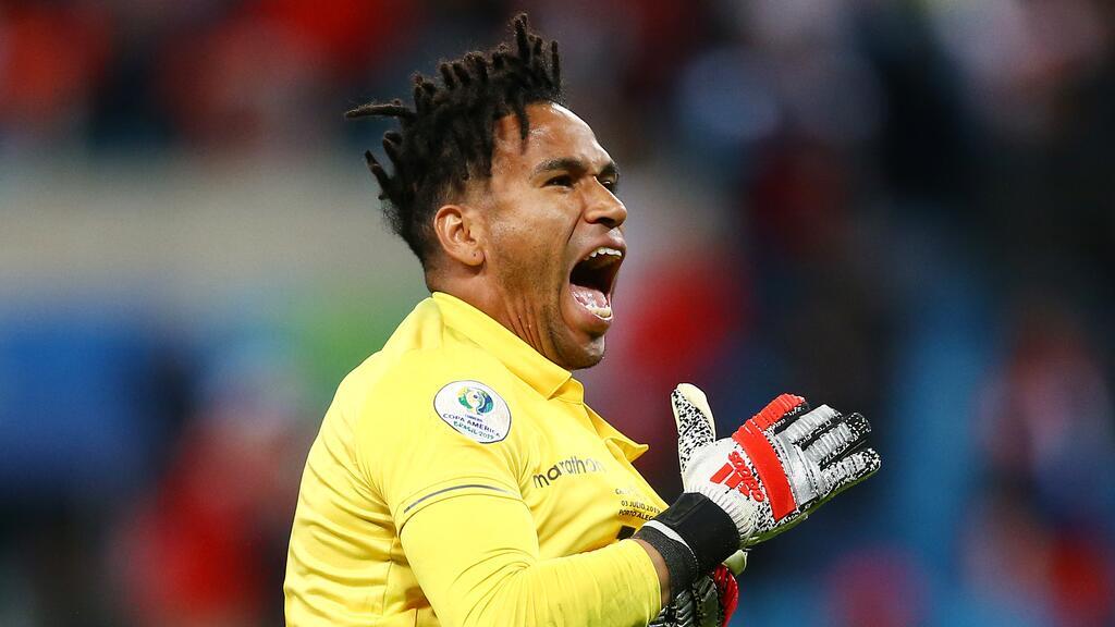 Pedro Gallese, portero de Perú, liberado tras golpear a un policía en ...