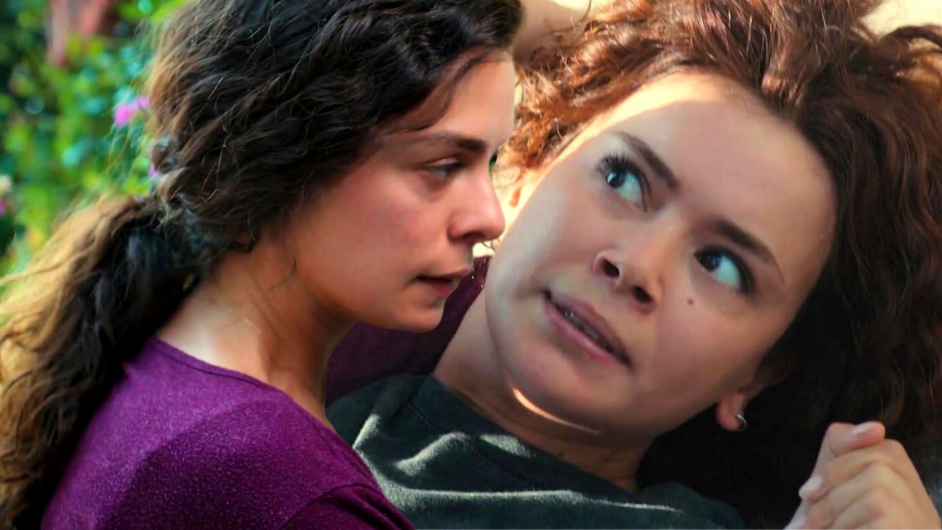 Mujer: Bahar golpea a Şirin para saber si Sarp está vivo | Novelas ...