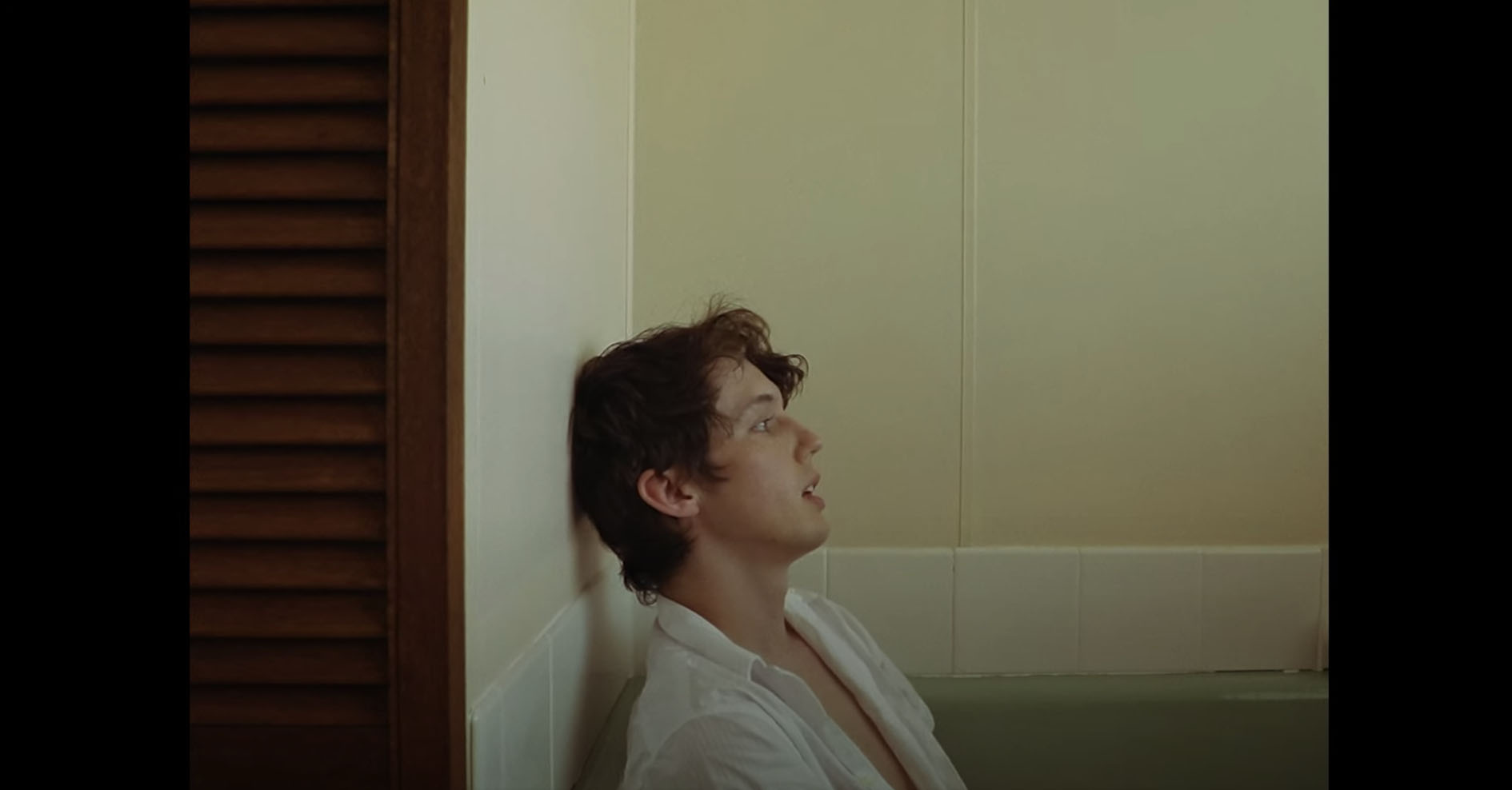 Troye Sivan lanza 'Rager Teenager!' con todo y video musical para ...