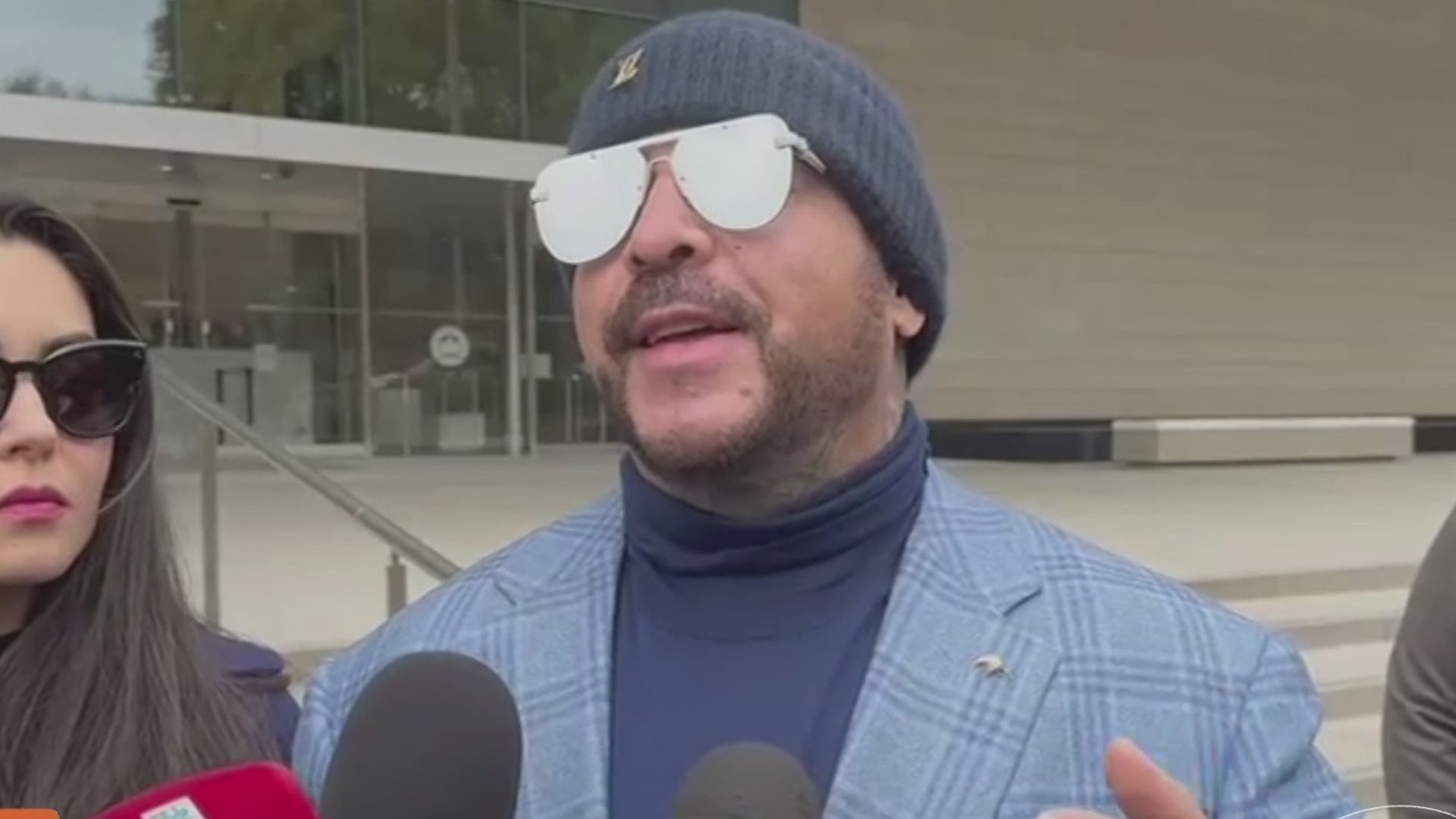 Ángel del Villar da sus primeras declaraciones fuera de la corte ...