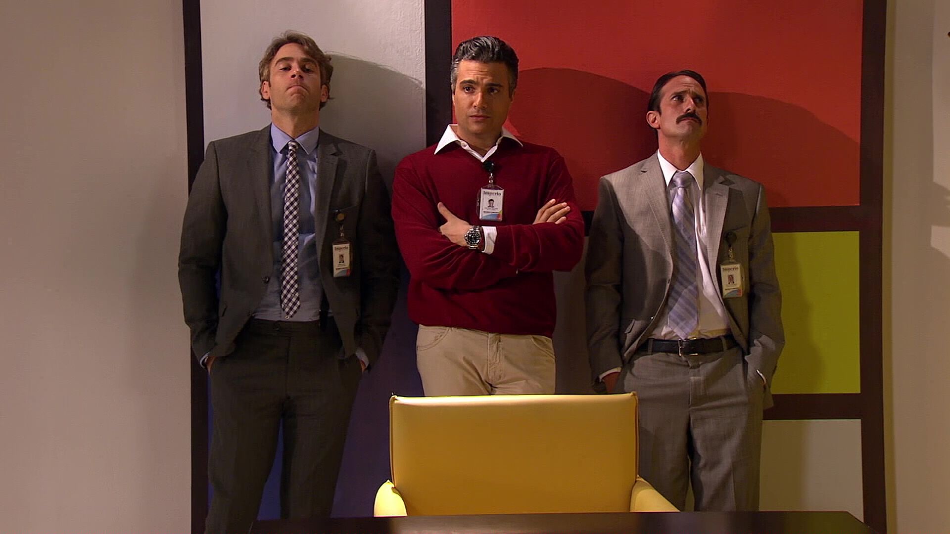 Juan quiere demostrar la inocencia de Helena | Shows Por ella soy Eva ...