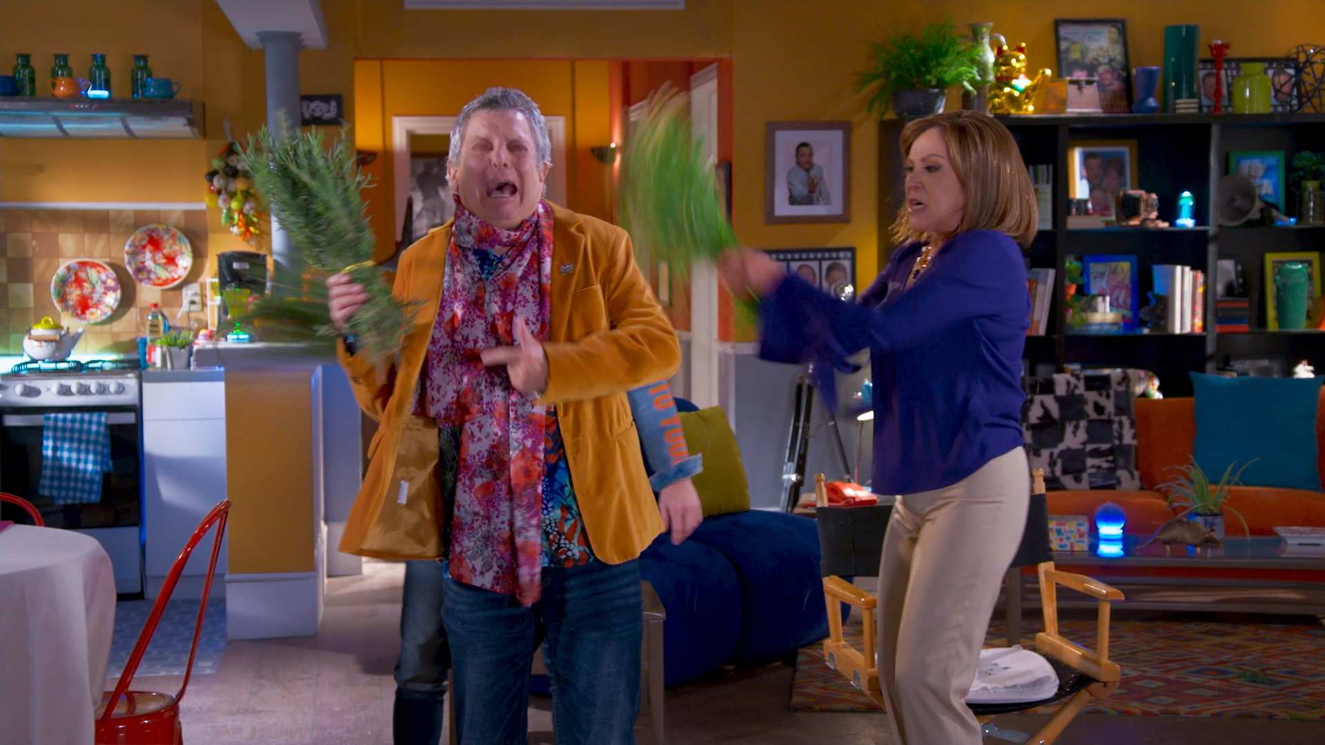 “Sal chamuco de este cuerpo chambeador”: ‘Doña Lorena’ le hace una ...