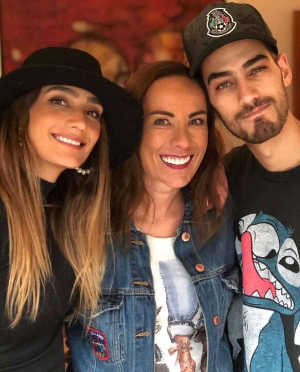 Consuelo Duval presume a sus dos guapos hijos: Paly y Michel | Shows ...