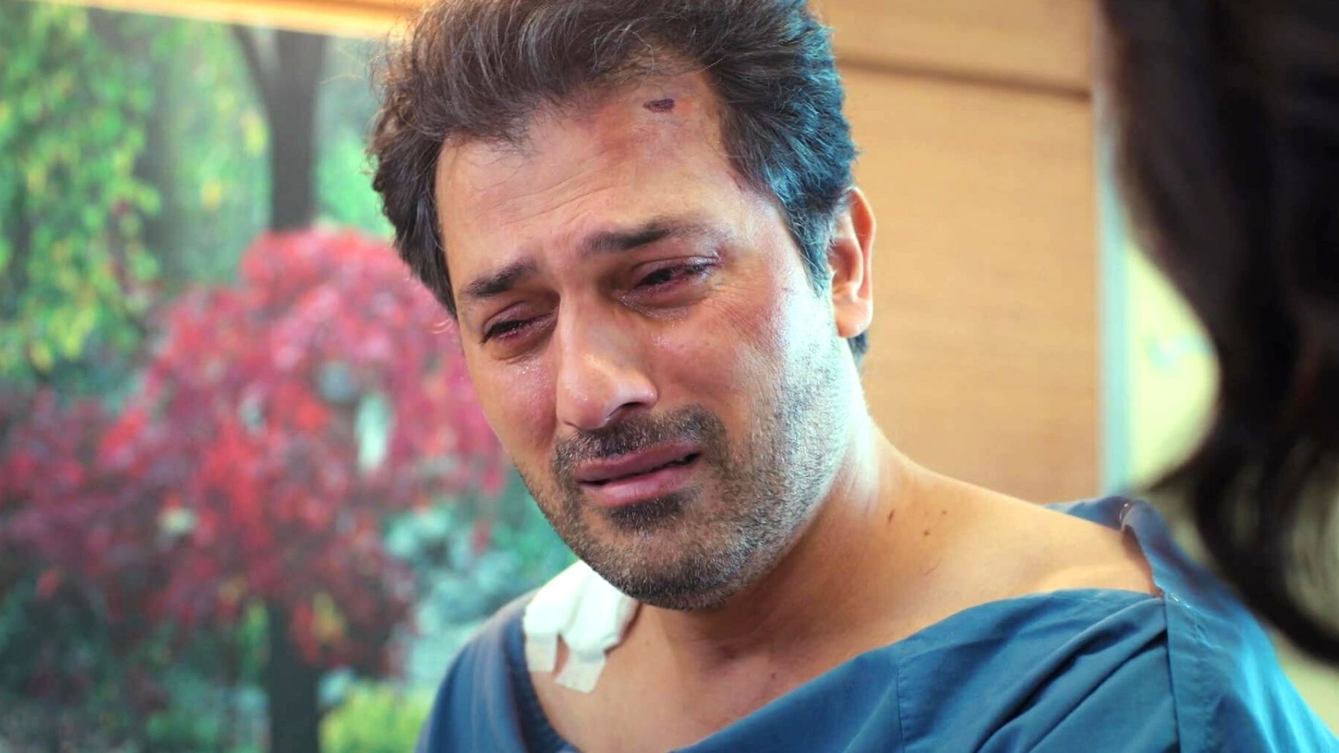 Arif quiere ser encarcelado por la muerte de Hatice | Novelas Mujer | Univision