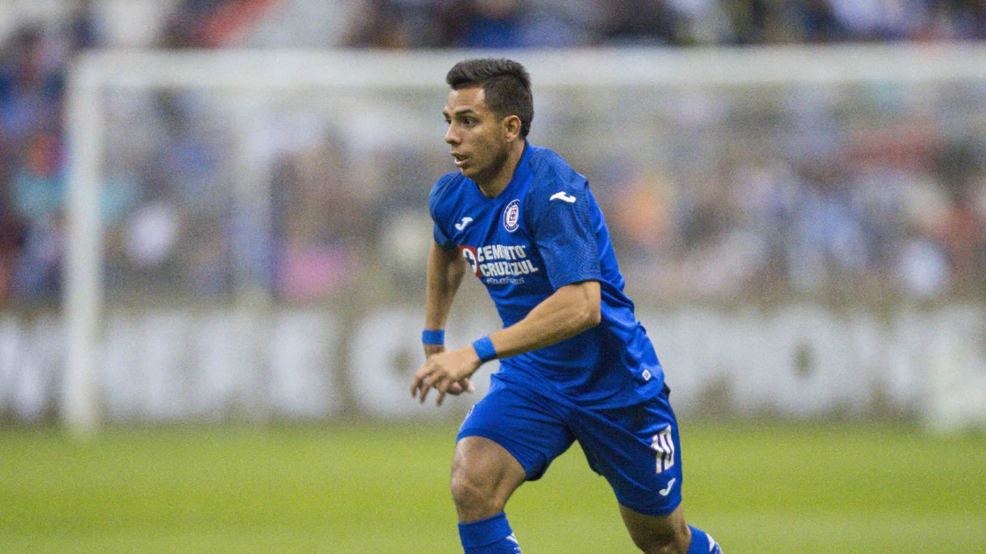 Alex Castro refuerzo de Cruz Azul habla sobre el liderato del equipo en ...