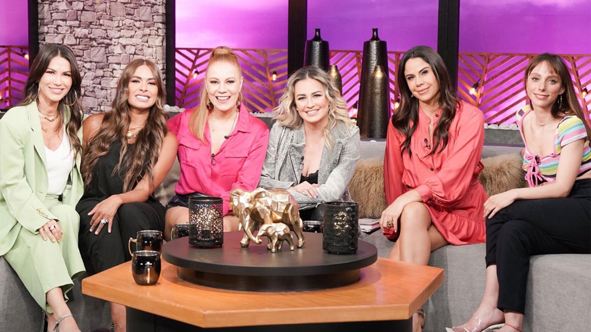 Las ’Netas Divinas’ y María José revelan sus técnicas de ligue | Shows ...