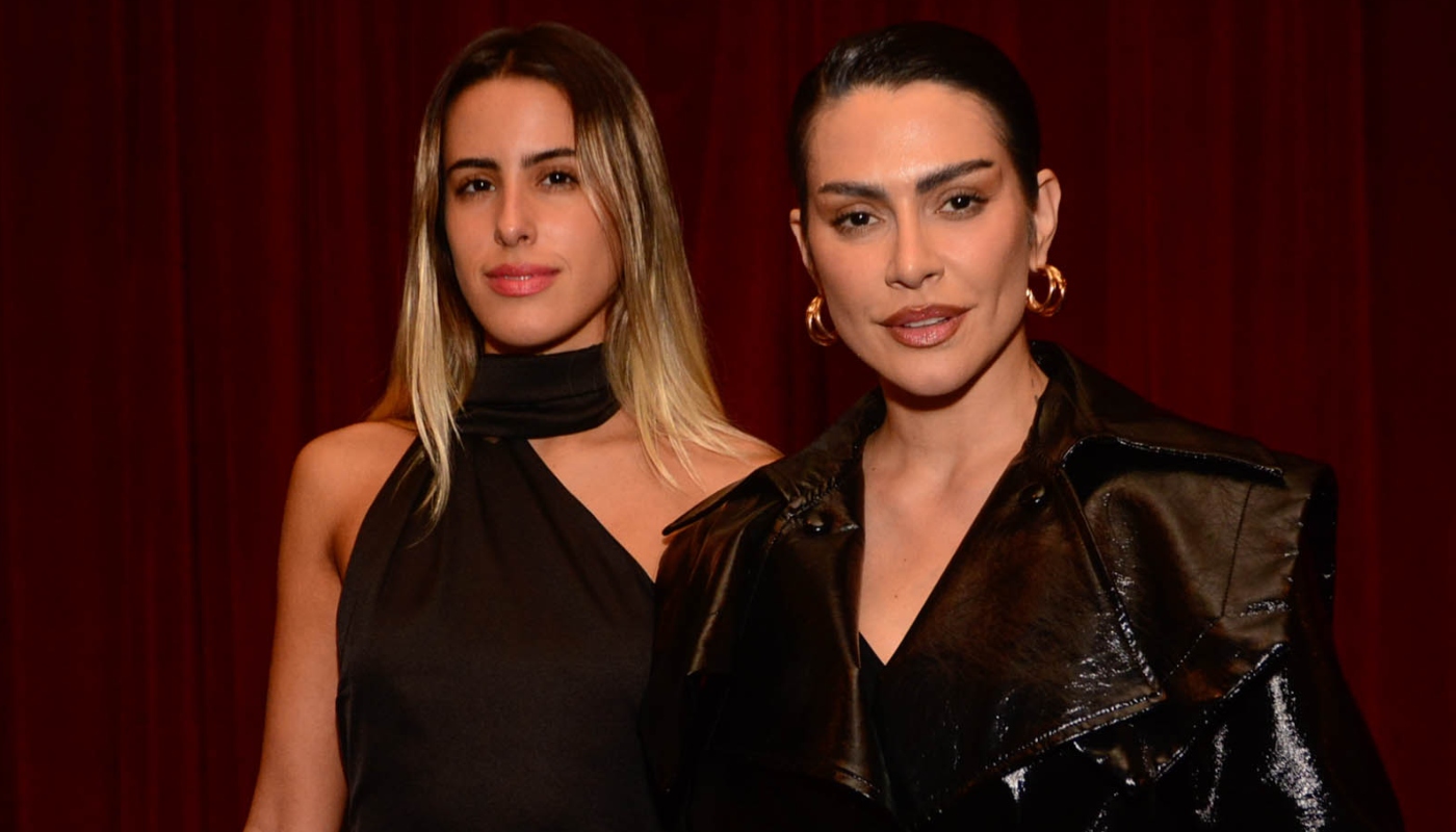 Cleo Pires e Ana Morais prestigiam evento e semelhança se sobressai ...